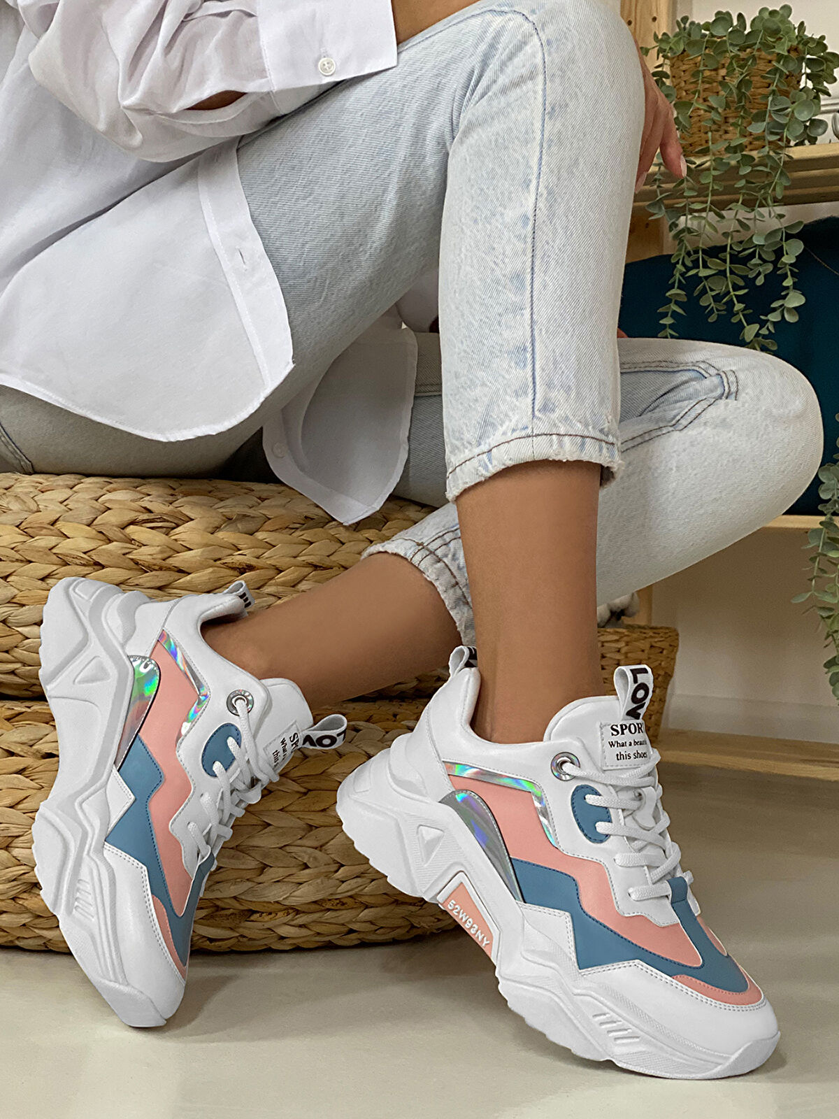 Dark Seer Renk Bloklu Bağcıklı Kadın Aktif Spor Ayakkabı