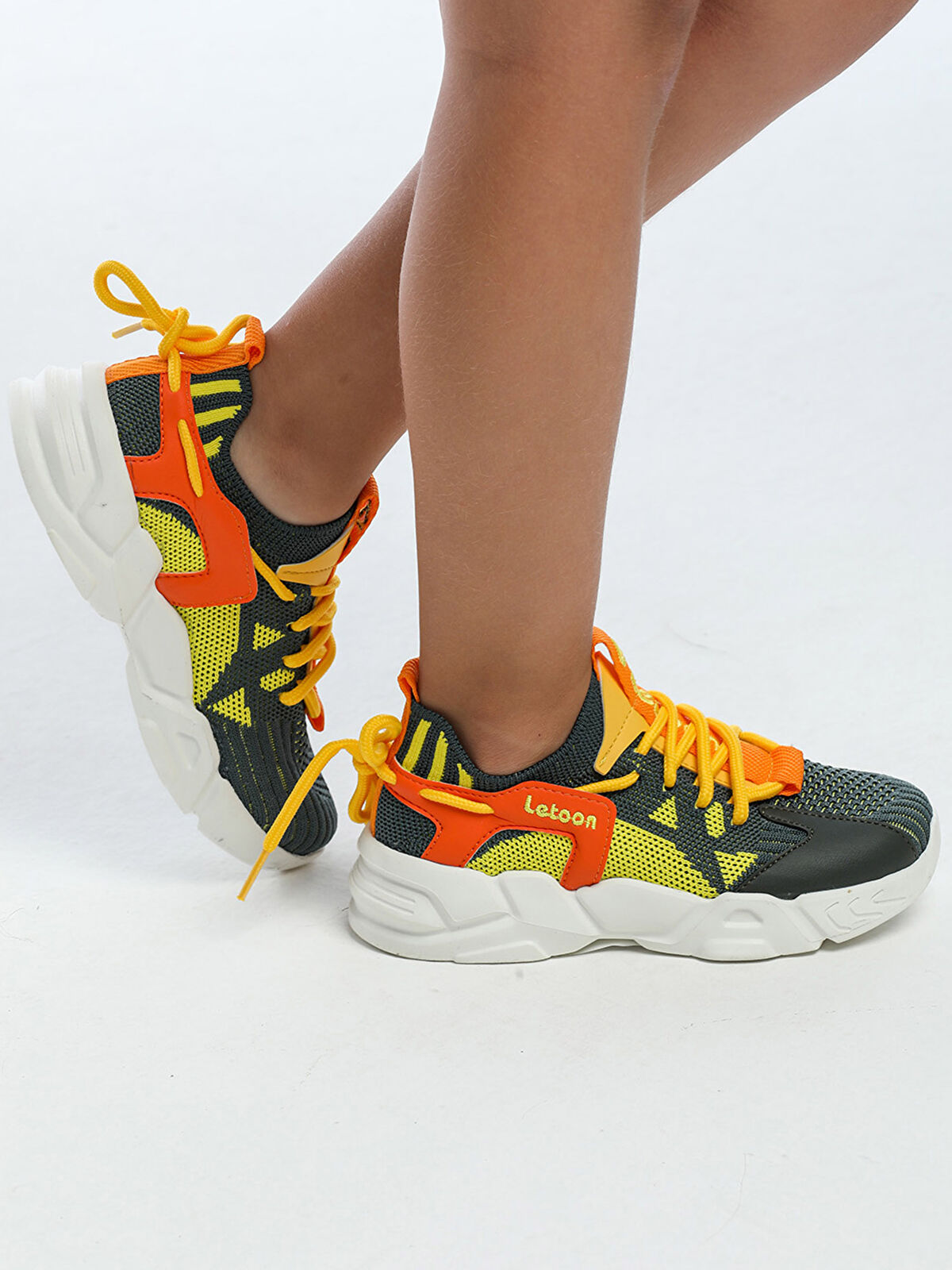 Letoon File Detaylı Bağcıklı Erkek Çocuk Aktif Spor Ayakkabı