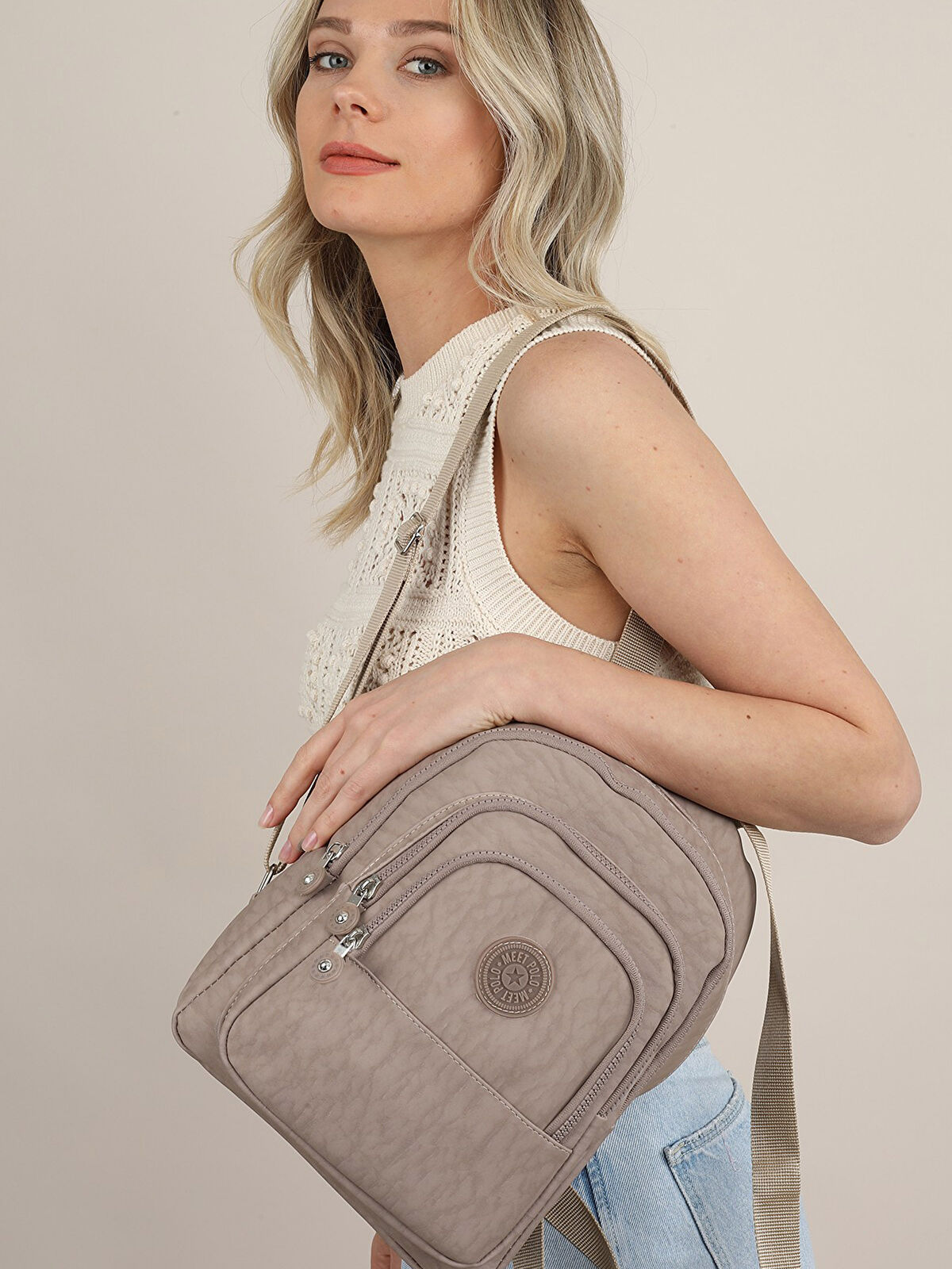 Madamra Krinkıl Kumaş Çok Bölmeli Sırt Çantası