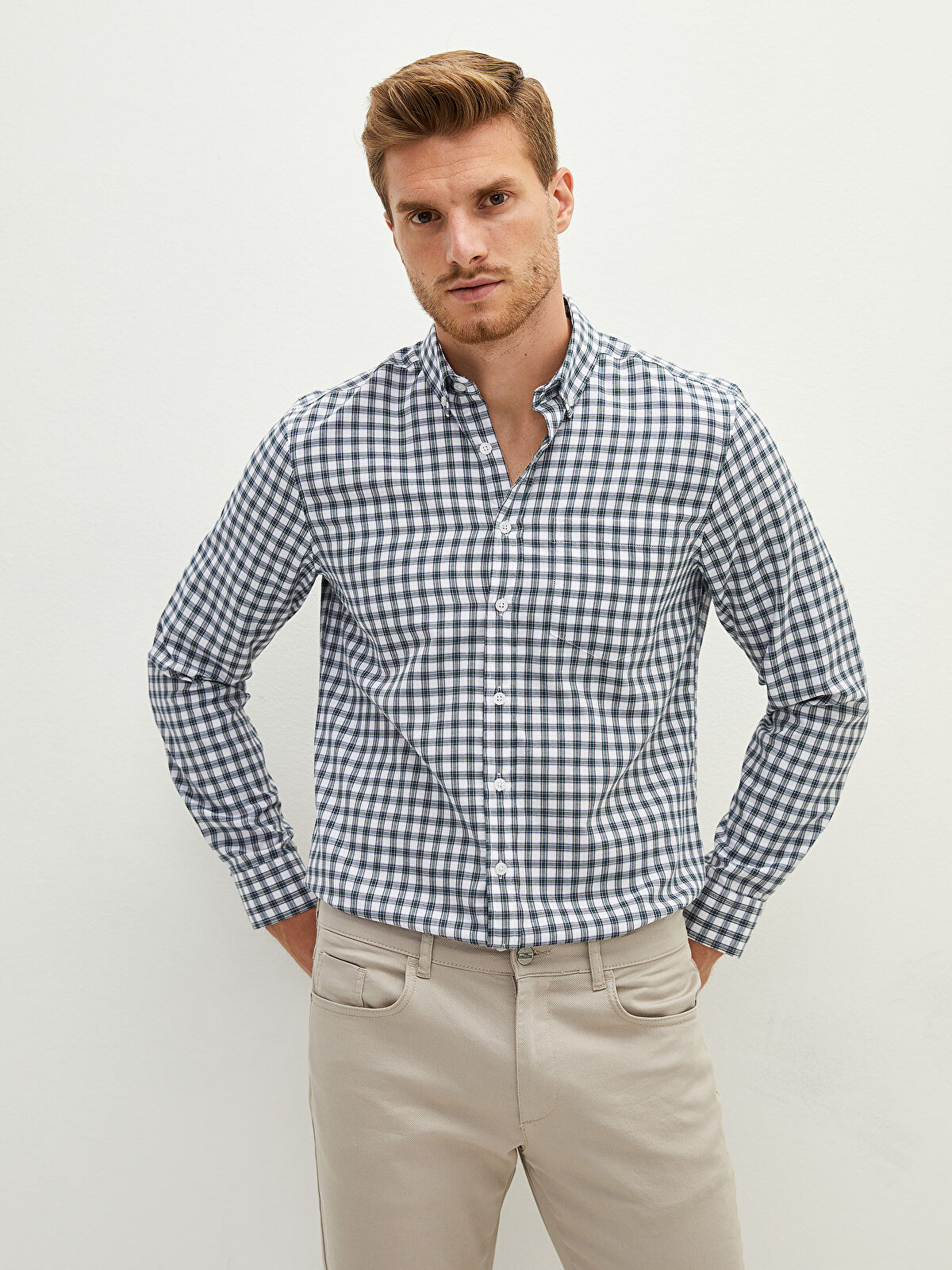 LCW CLASSIC Regular Fit Uzun Kollu Ekose Gabardin Erkek Gömlek LCW CLASSIC Regular Fit Uzun Kollu Ekose Gabardin Erkek Gömlek