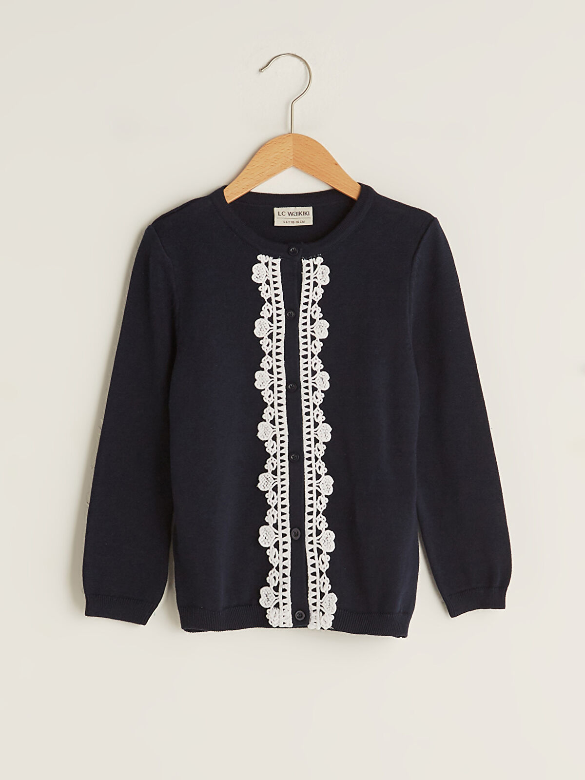 Bisiklet Yaka Dantel Detaylı Uzun Kollu Kız Çocuk İnce Triko Hırka Bisiklet Yaka Dantel Detaylı Uzun Kollu Kız Çocuk İnce Triko Hırka