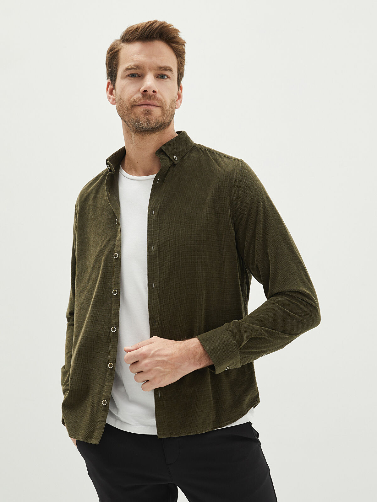 LCW BASIC Slim Fit Uzun Kollu Kadife Erkek Gömlek