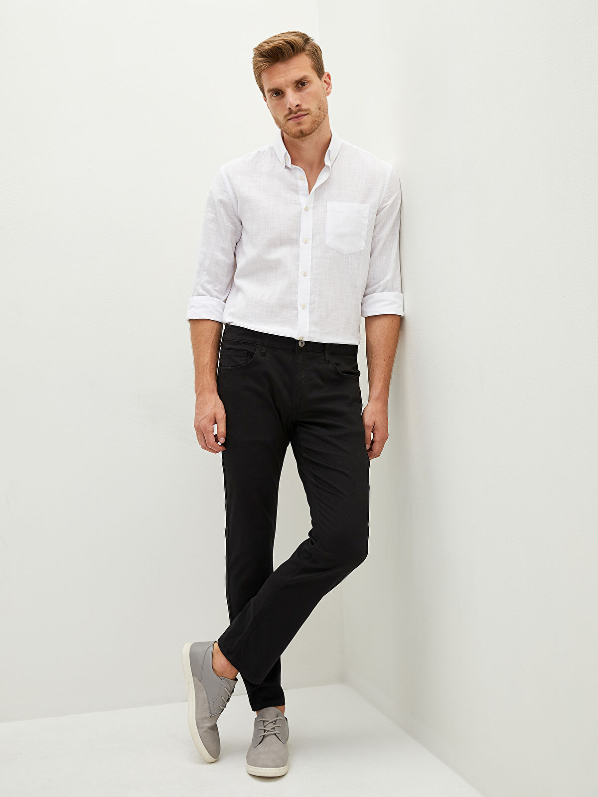 LCW CLASSIC Standart Kalıp Gabardin Erkek Chino Pantolon LCW CLASSIC Standart Kalıp Gabardin Erkek Chino Pantolon