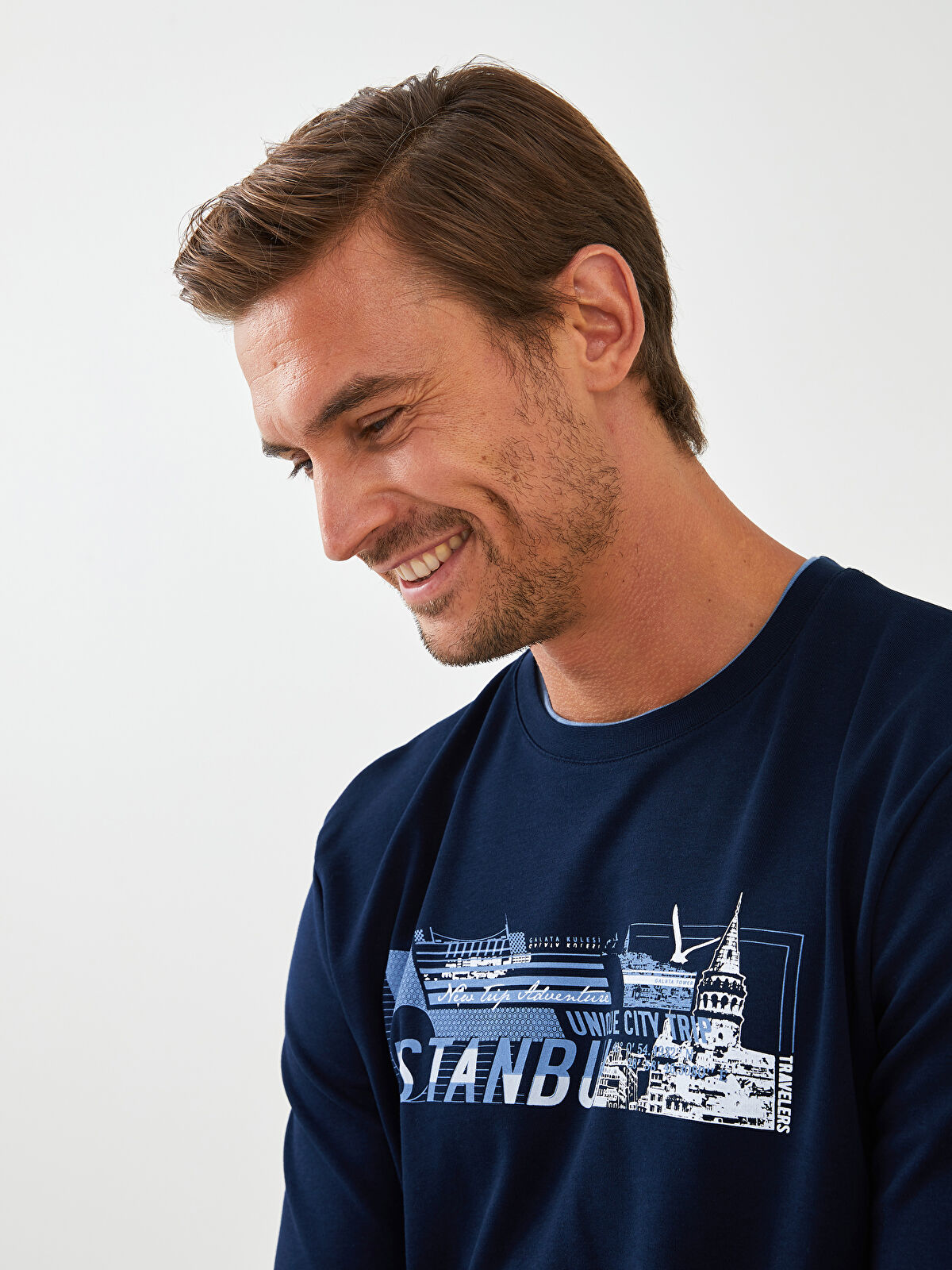 LCW CLASSIC Bisiklet Yaka Uzun Kollu Baskılı Penye Erkek Tişört