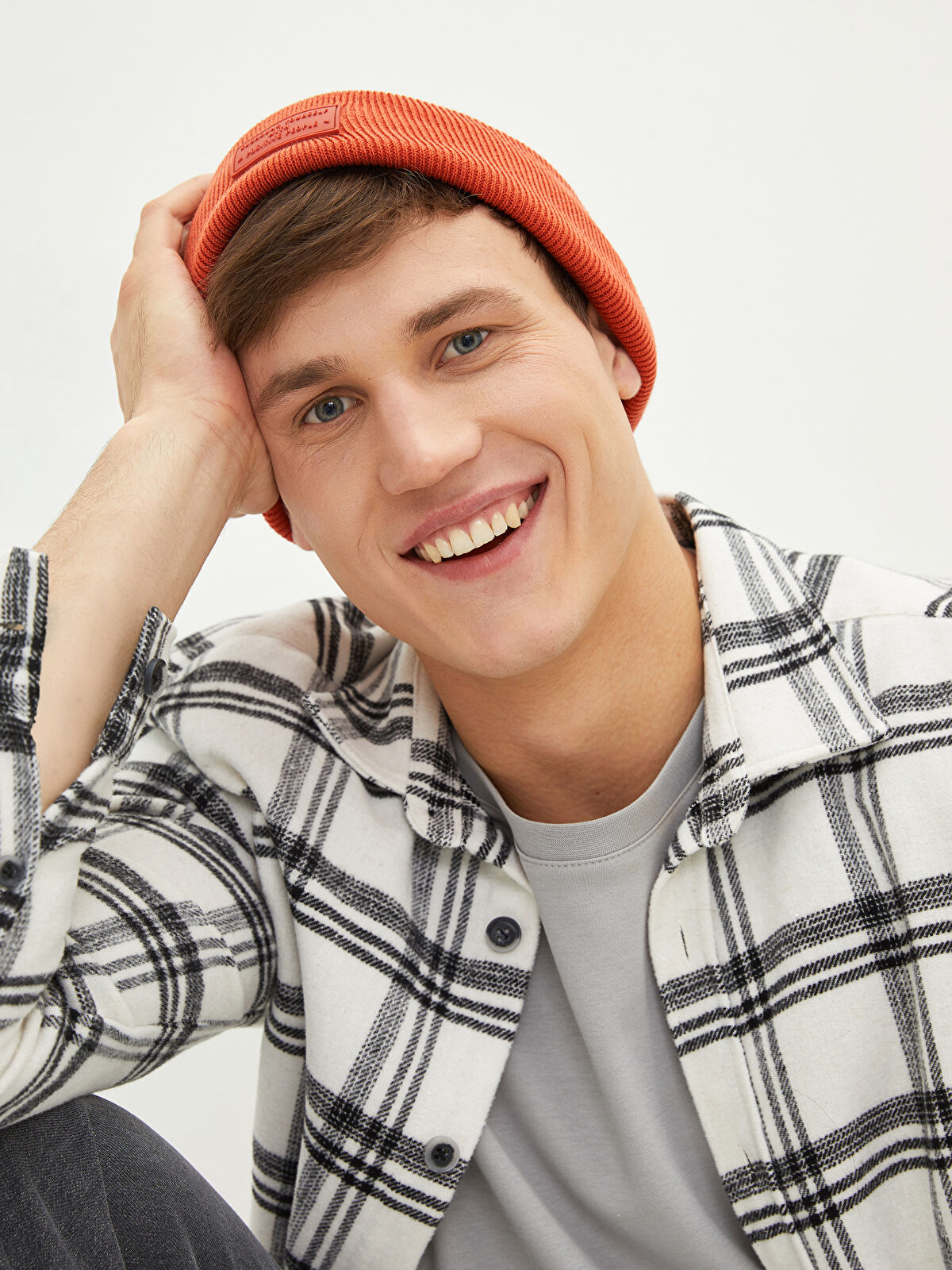 Etiket Baskılı Triko Erkek Bere