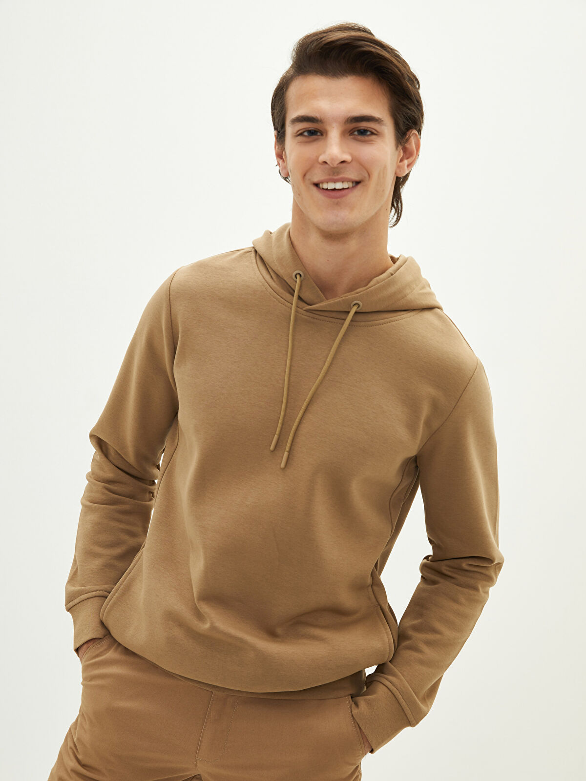 LCW BASIC Kapüşonlu Uzun Kollu Kalın Erkek Sweatshirt