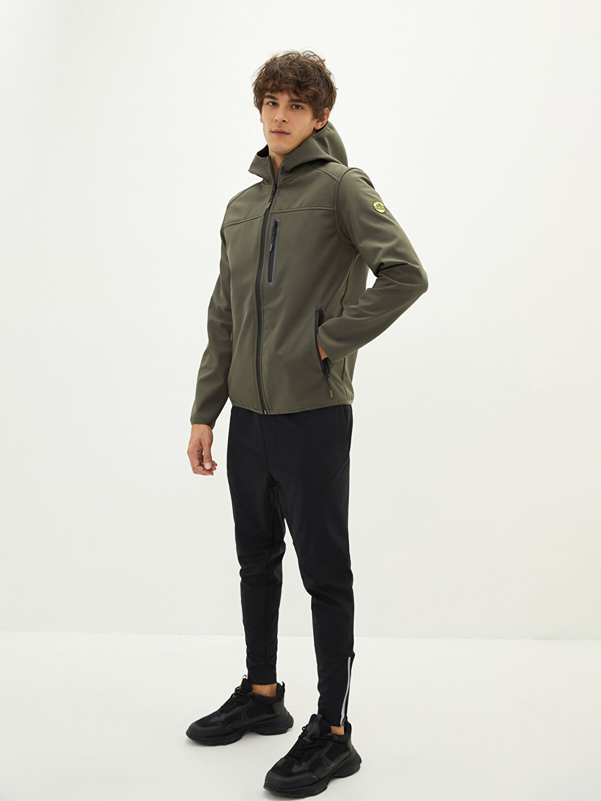 Outdoor Rahat Kalıp Kapüşonlu İnce Erkek Rüzgarlık Outdoor Rahat Kalıp Kapüşonlu İnce Erkek Rüzgarlık