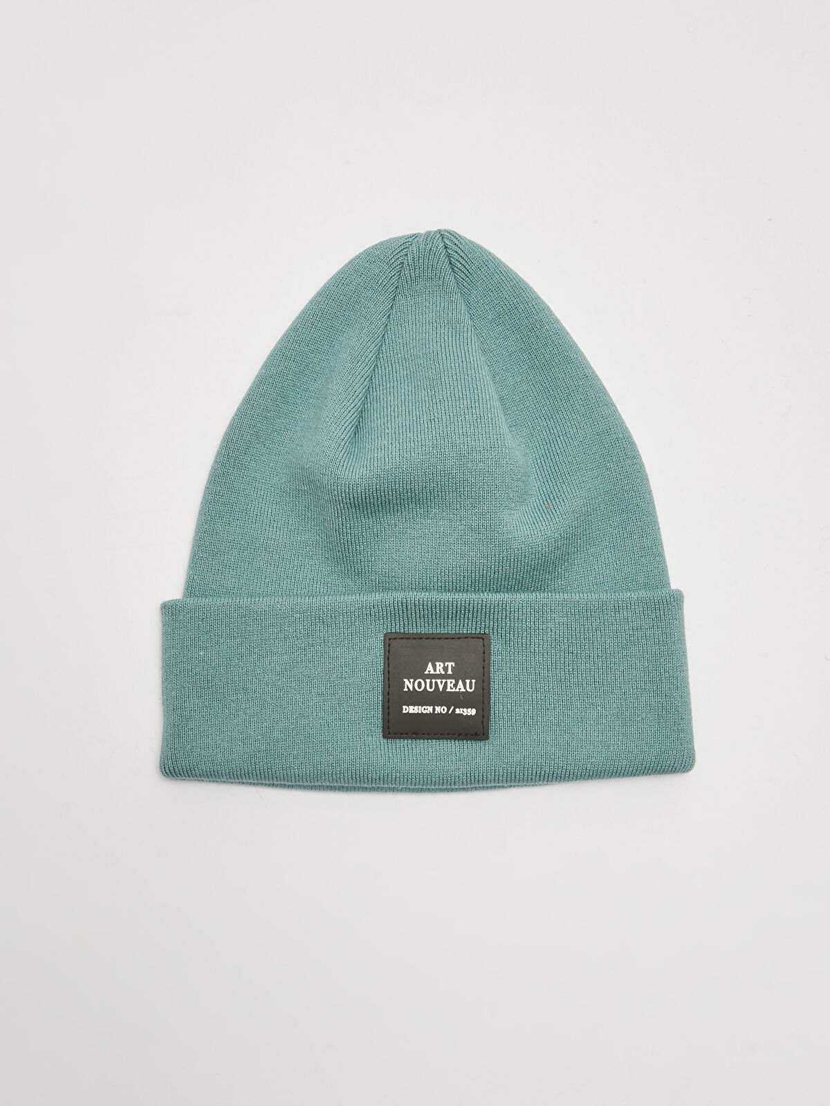 Etiket Detaylı Erkek Triko Bere