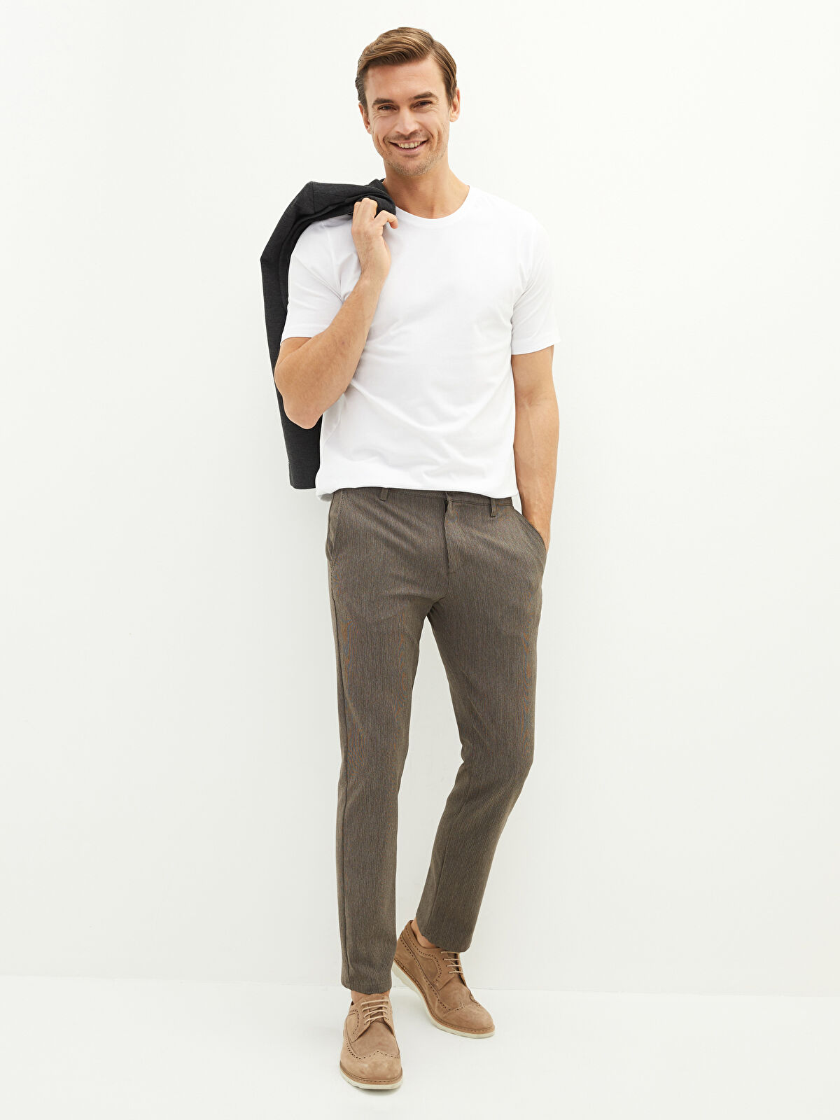 LCW CLASSIC Slim Fit Dokulu Erkek Pantolon
