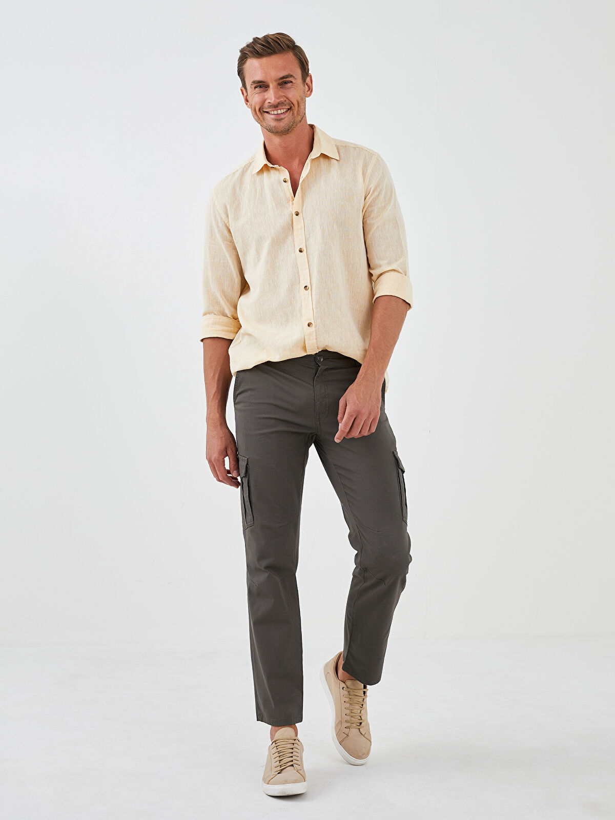 LCW CLASSIC Regular Fit Gabardin Erkek Kargo Pantolon LCW CLASSIC Regular Fit Gabardin Erkek Kargo Pantolon