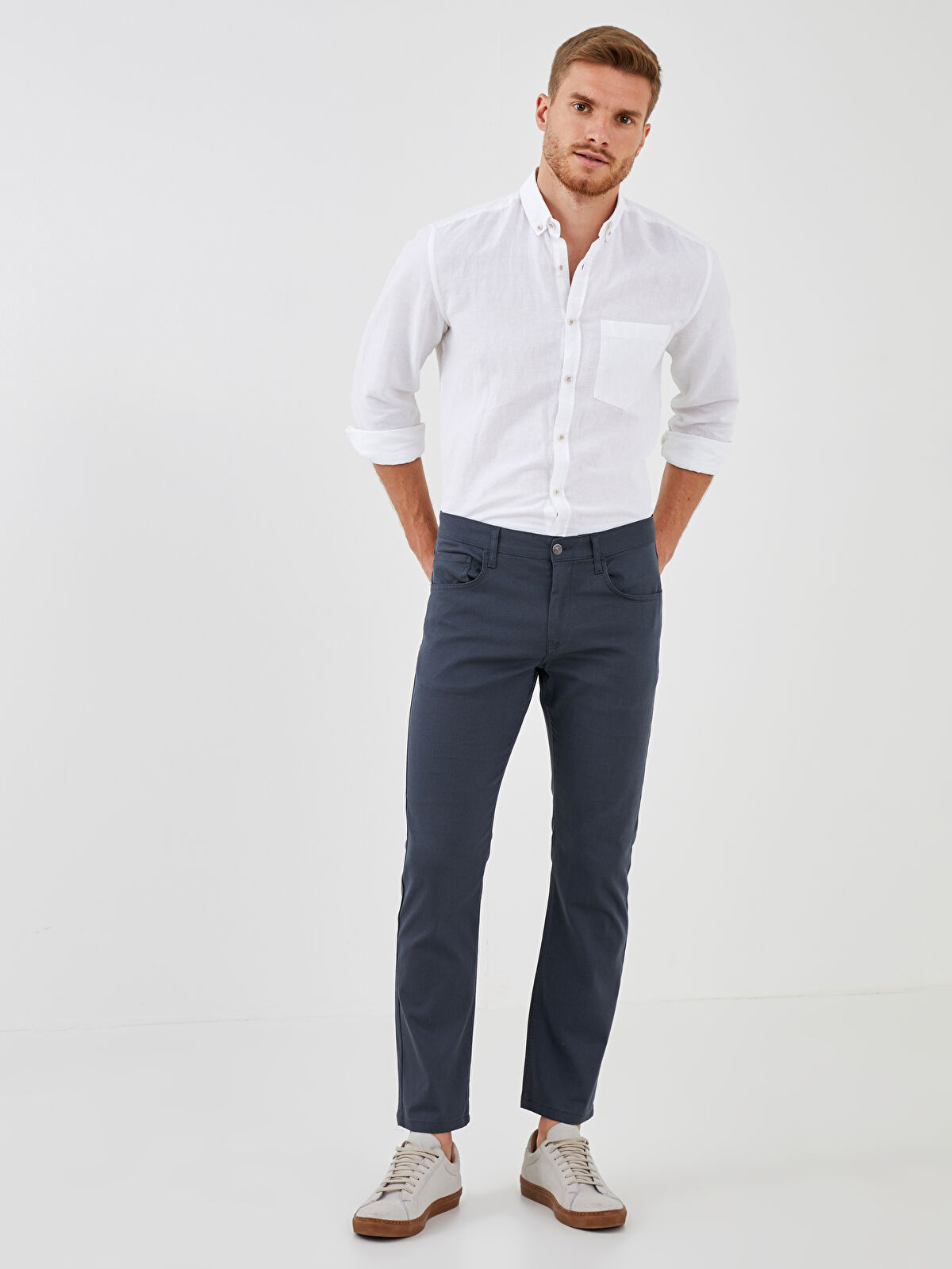 LCW CLASSIC Bol Kalıp Dokulu Erkek Pantolon