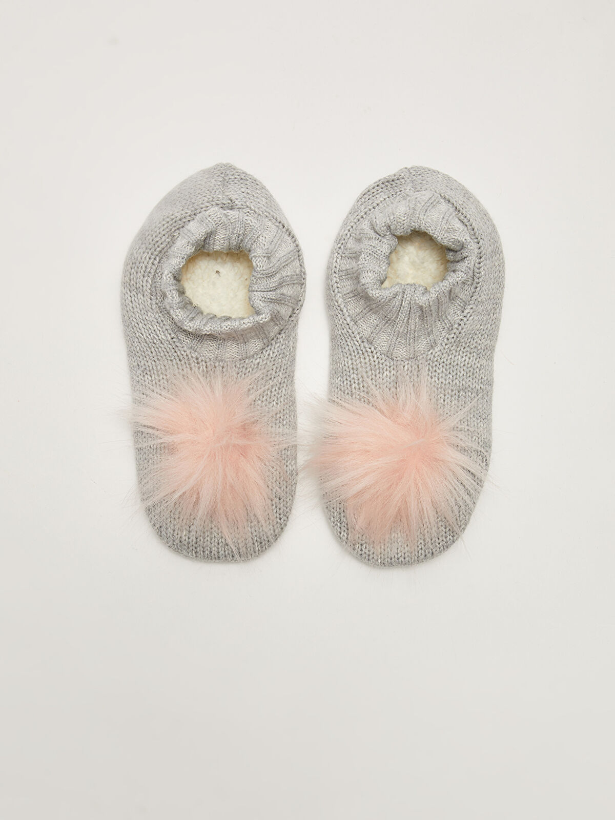 LCW DREAM Ponpon Detaylı Kaymaz Taban Kadın Ev Çorabı