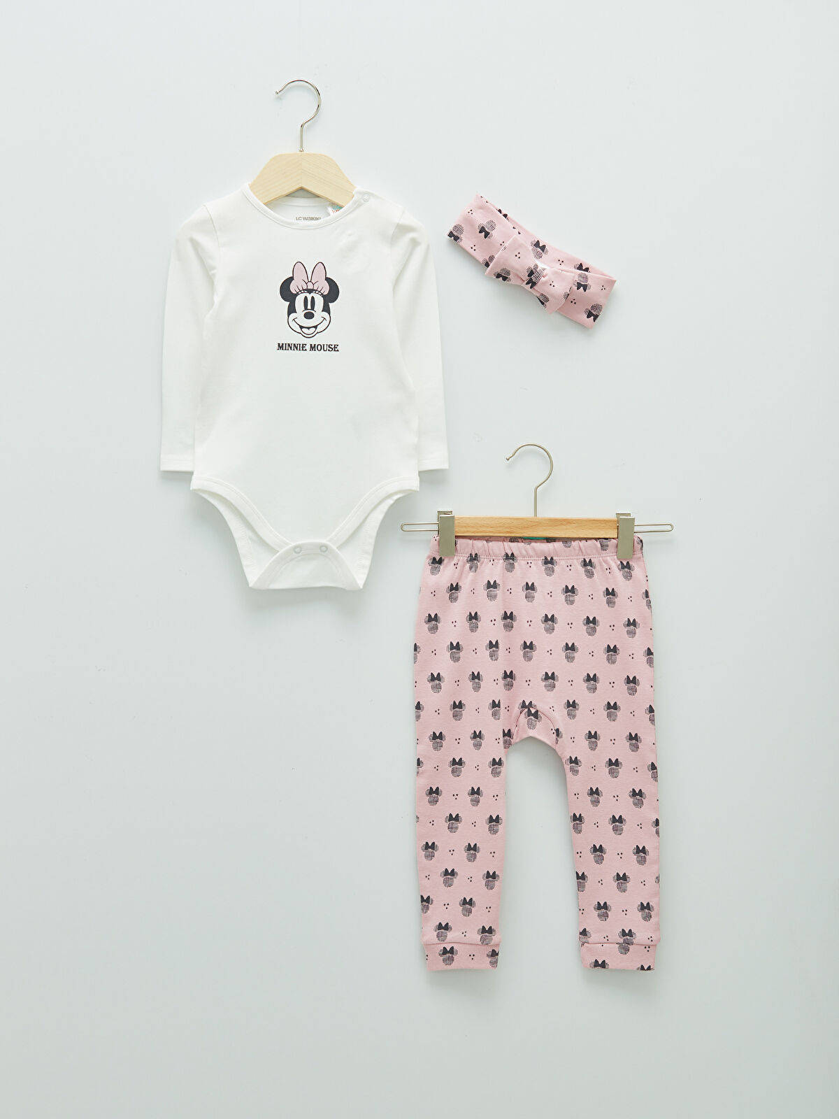 Bisiklet Yaka Uzun Kollu Minnie Mouse Baskılı Kız Bebek Çıtçıtlı Body Pantolon ve Saç Bandı 3'lü Takım