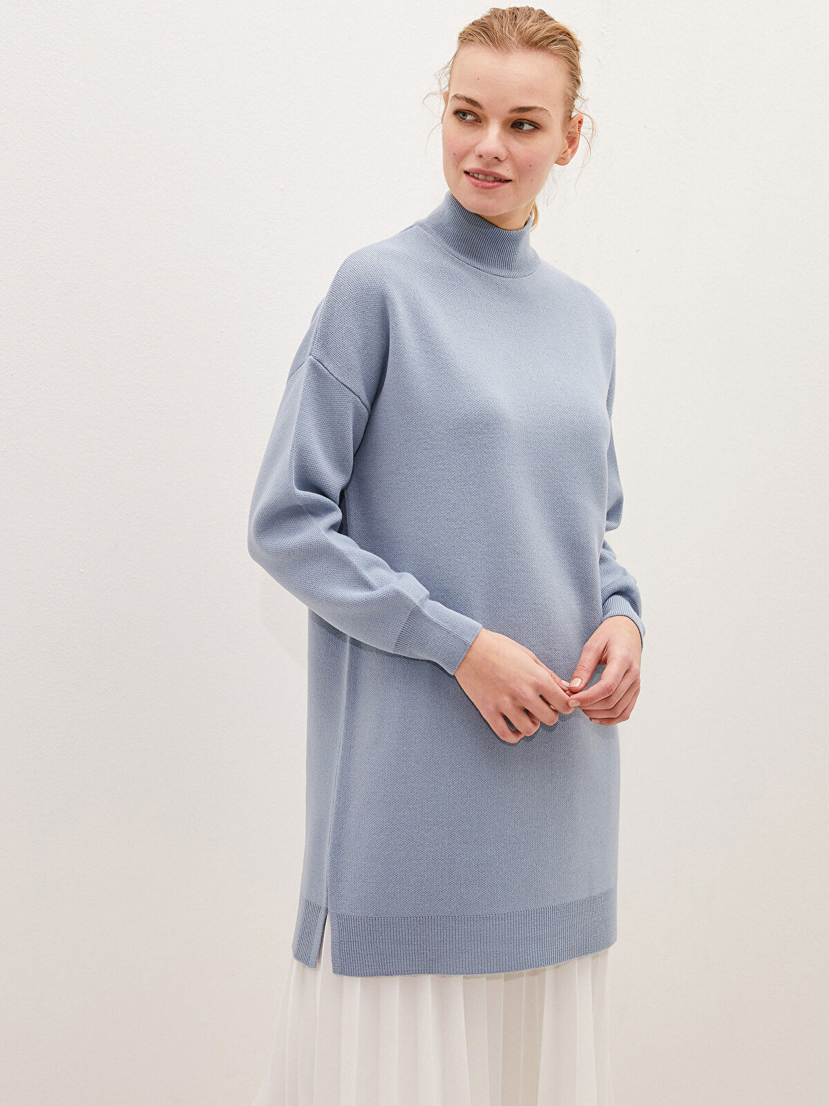 MODEST Yarım Balıkçı Yaka Düz Uzun Kollu Oversize Triko Kadın Tunik