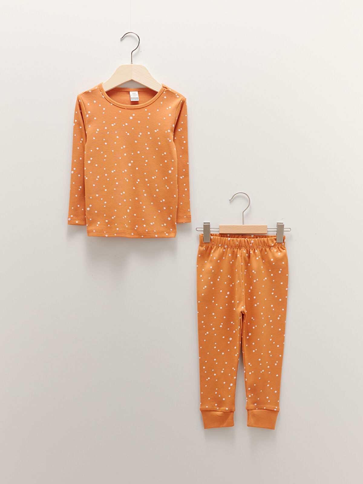 Bisiklet Yaka Uzun Kollu Puantiye Desenli Pamuklu Kız Bebek Pijama Takımı