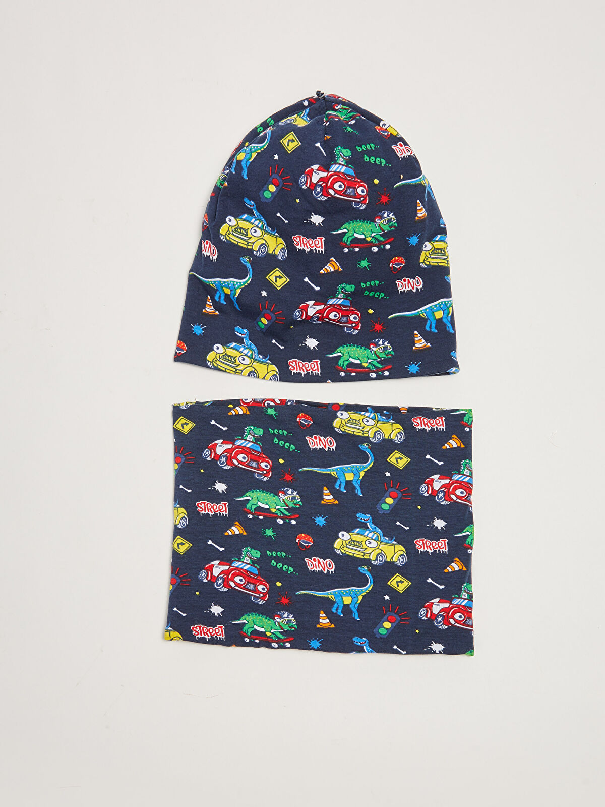 Erkek Çocuk Baskılı Boyunluk ve Bere