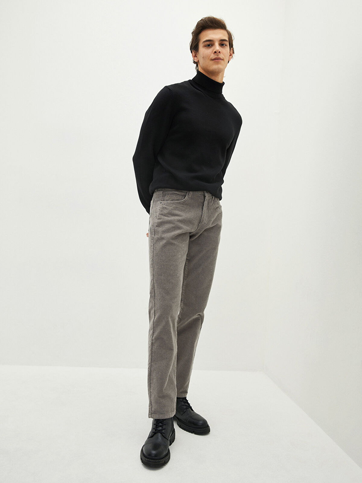 LCW CLASSIC Standart Kalıp Kadife Erkek Chino Pantolon