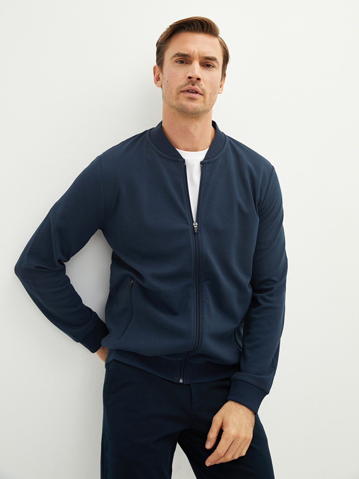 LCW CLASSIC Rahat Kalıp Kolej Yaka Fermuarlı Erkek Sweatshirt