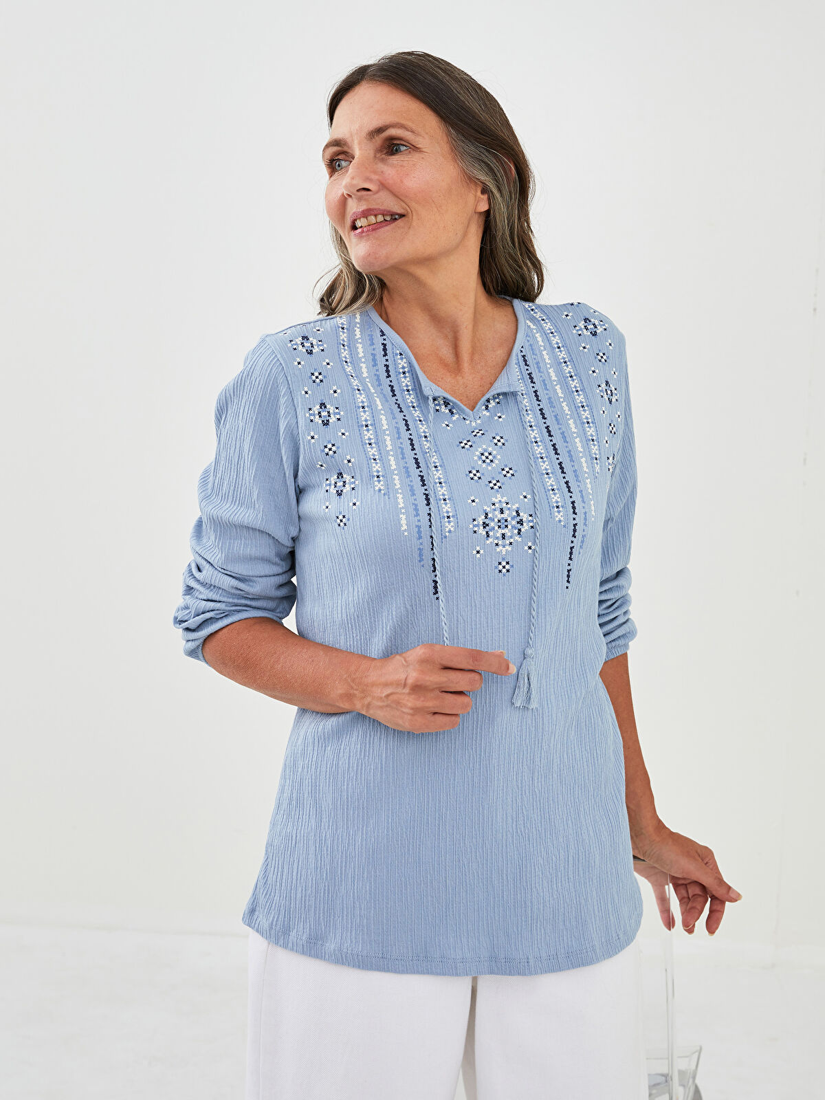 LCW GRACE Bağlamalı Yaka Etnik Desenli Uzun Kollu Kadın Bluz