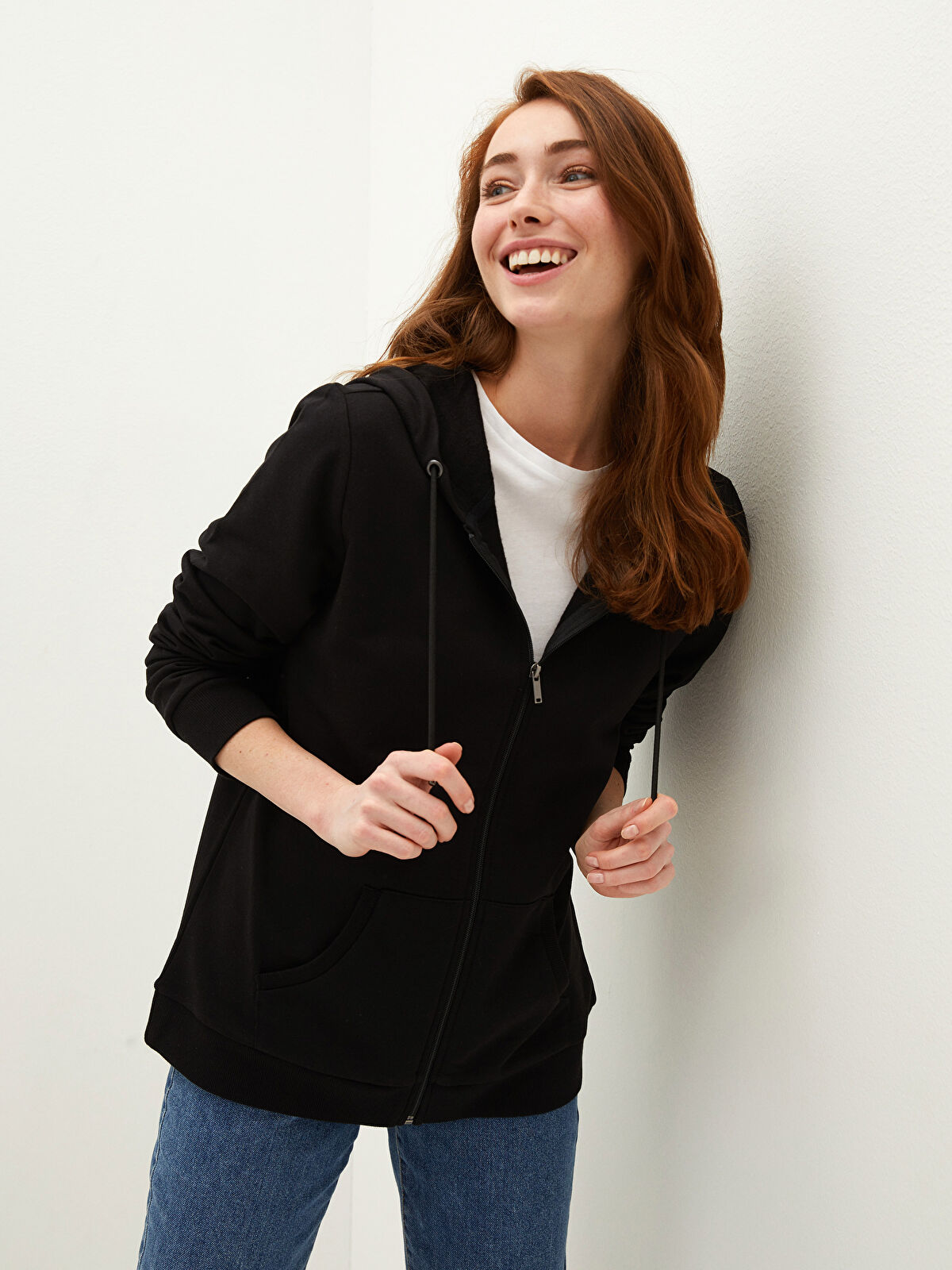 Kapüşon Yaka Düz Uzun Kollu Fermuar Kapamalı Kadın Spor Hırka