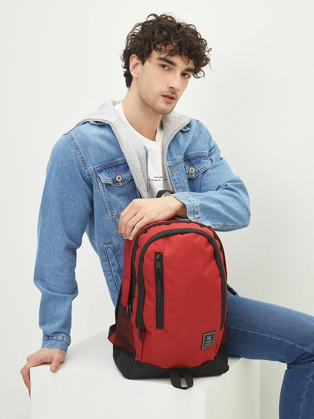 Etiket Baskılı Laptop Çantası