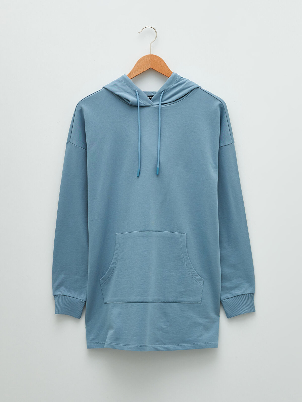 LCW BASIC Kapüşonlu Düz Uzun Kollu Pamuklu Kadın Sweatshirt