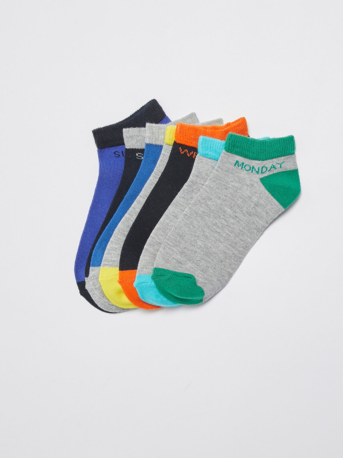 Yazı Baskılı Renk Bloklu Erkek Çocuk Patik Çorap 7'li