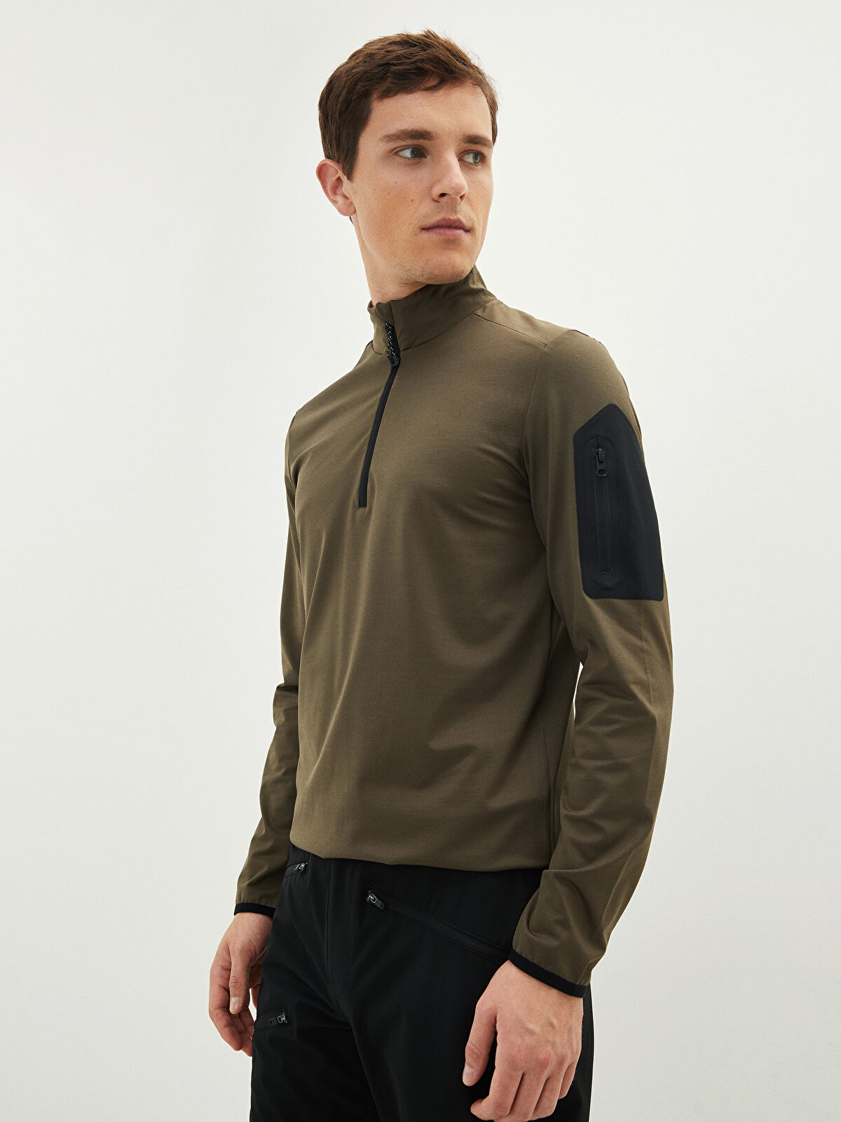 Outdoor Dik Yaka Fermuarlı İnce Erkek Sweatshirt