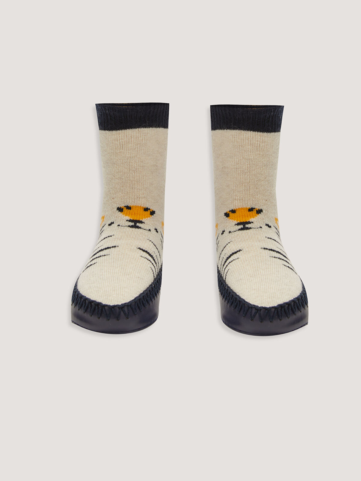 Desenli Erkek Bebek Ev Çorabı