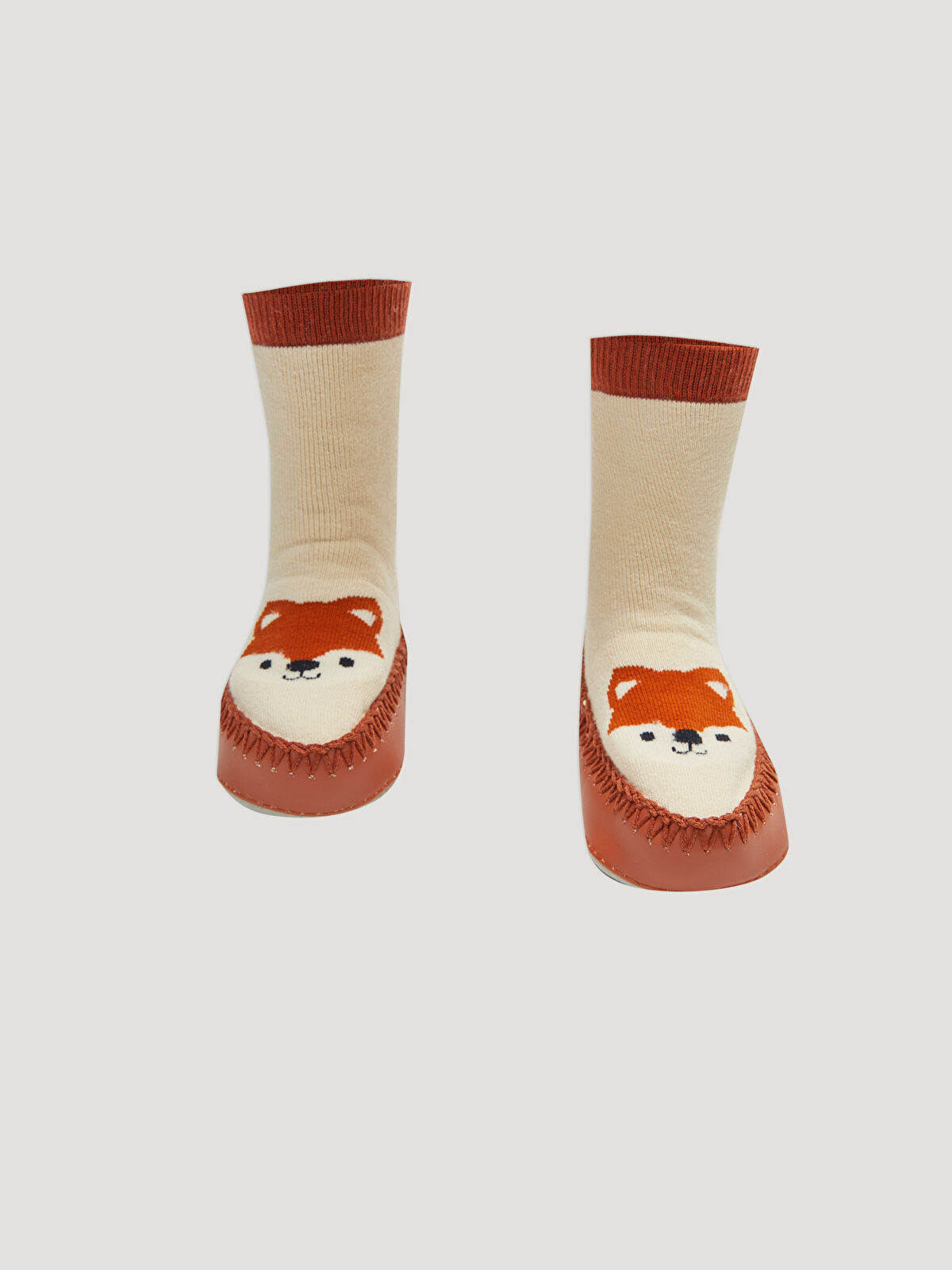 Desenli Erkek Bebek Ev Çorabı