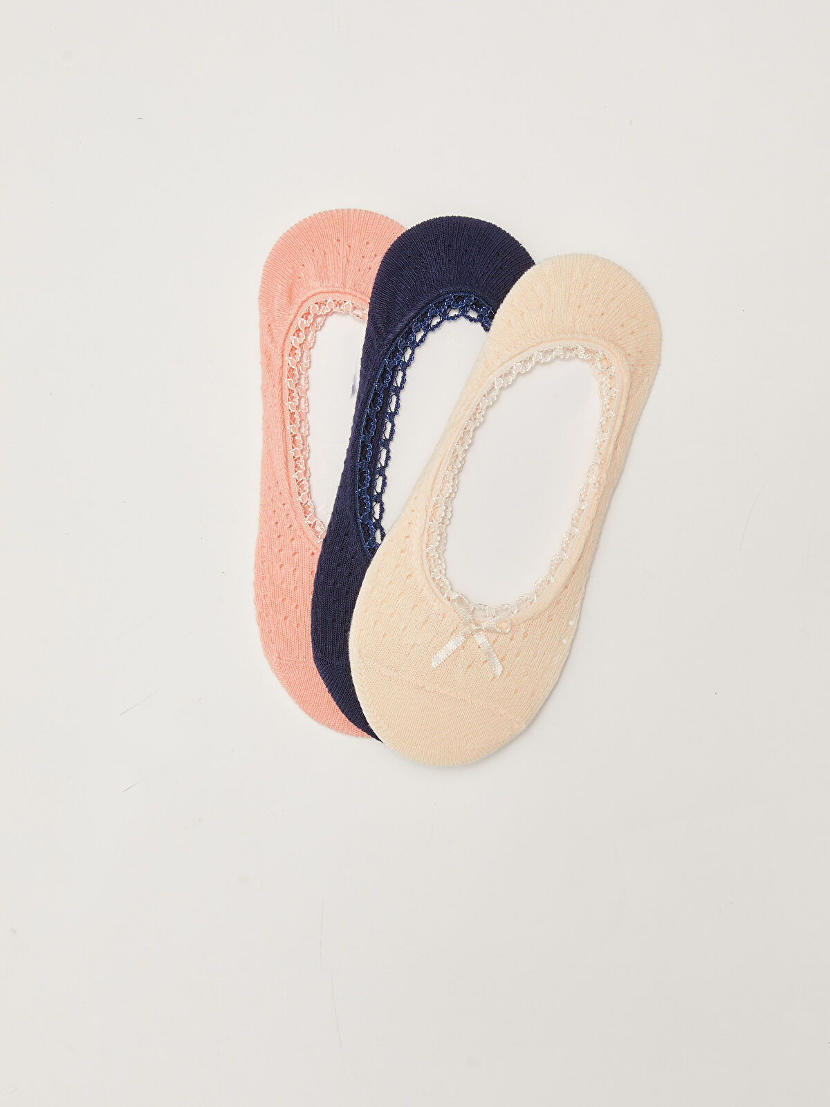 LCW DREAM Fiyonk ve Nakış Detaylı Pamuklu Kadın Babet Çorap 3'lü Paket