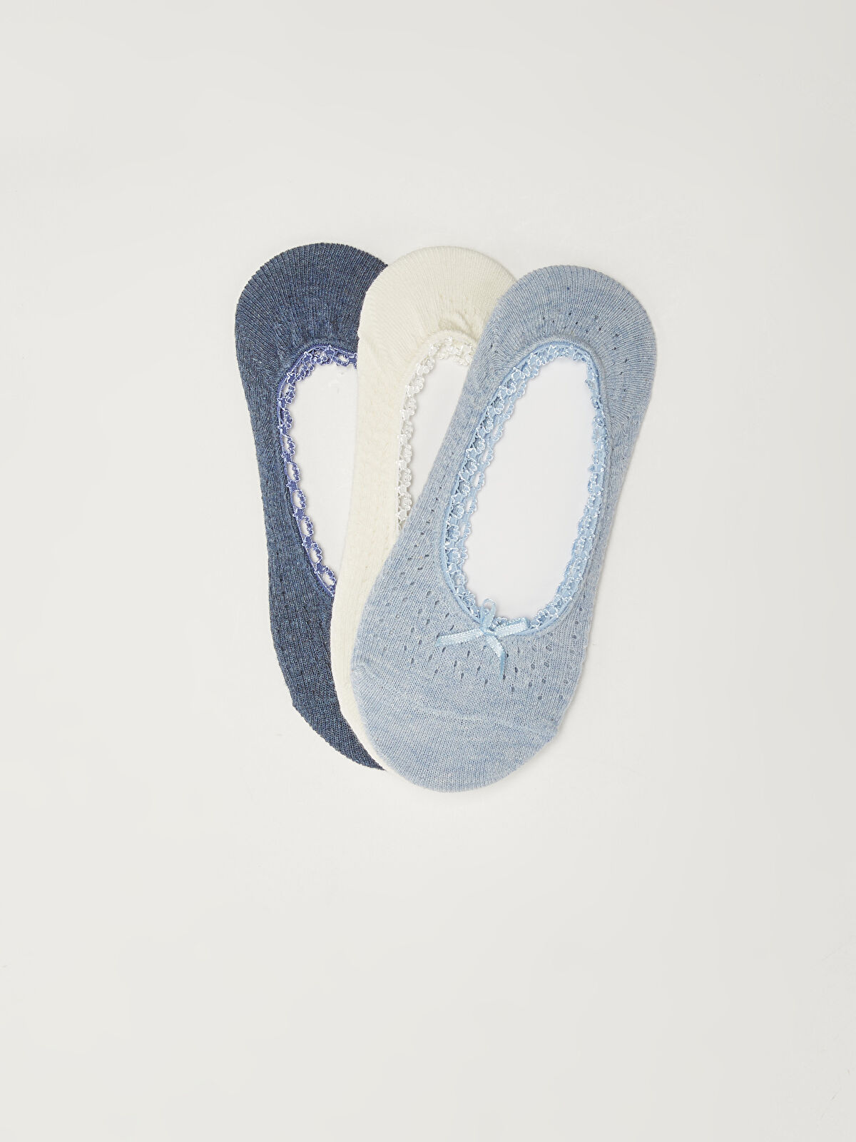 LCW DREAM Fiyonk ve Nakış Detaylı Pamuklu Kadın Babet Çorap 3'lü Paket