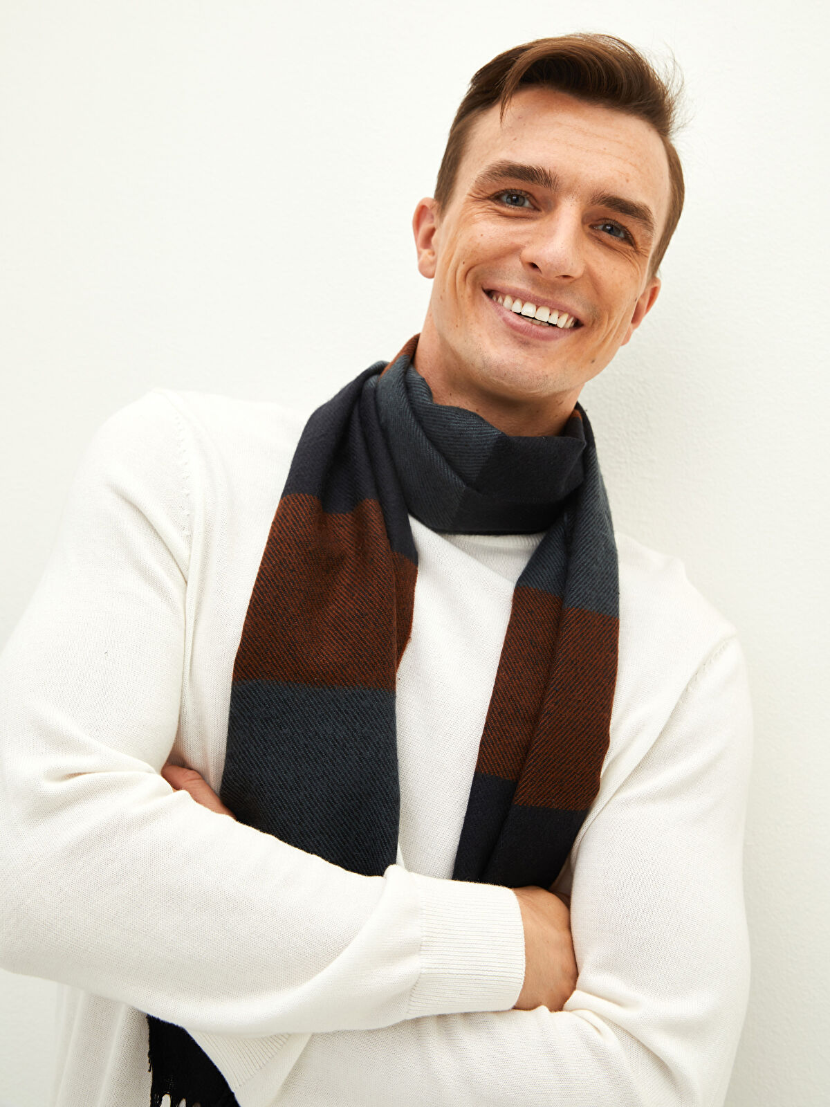 Püskül Detaylı Renk Geçişli Erkek Atkı