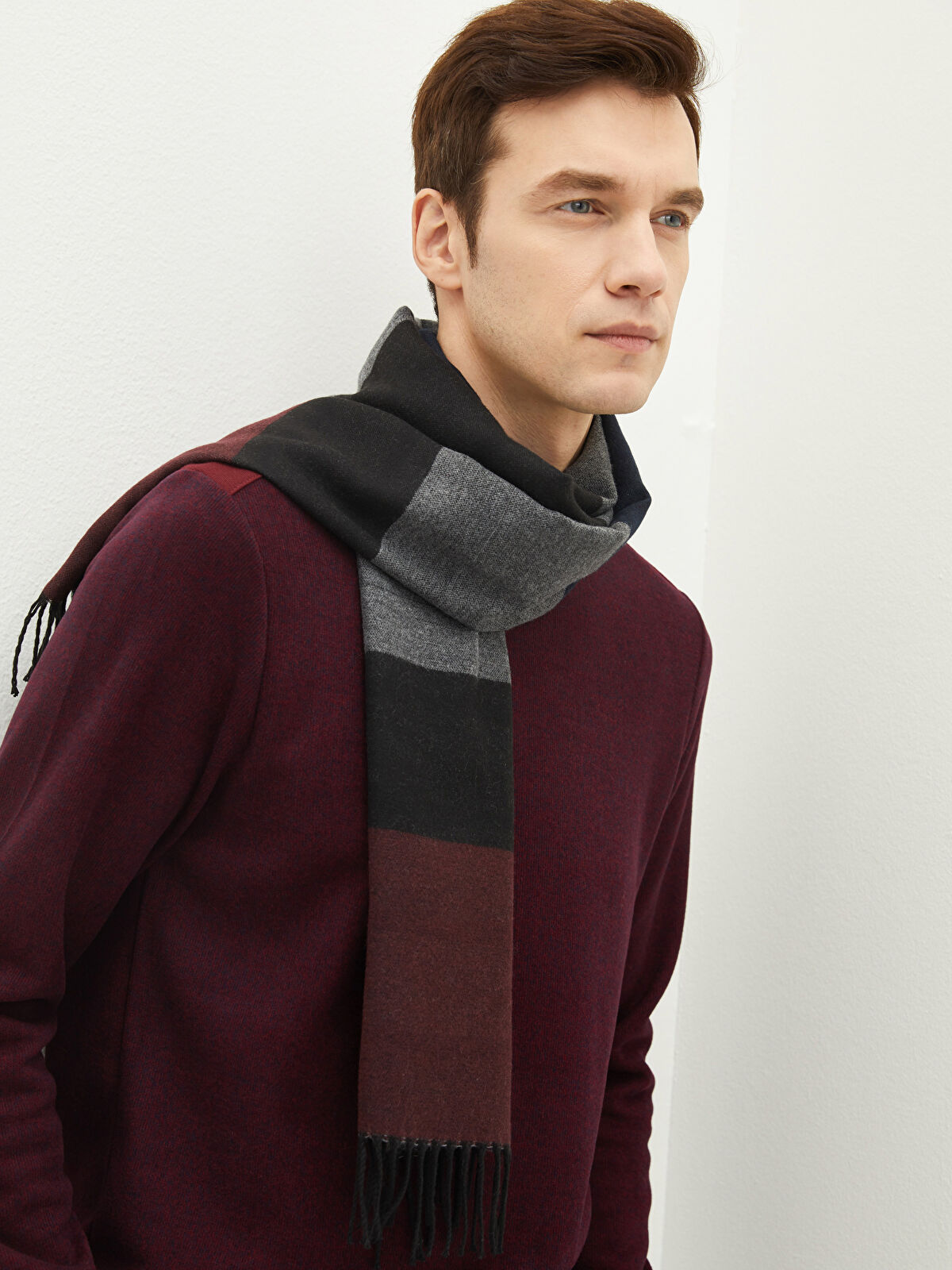 Püskül Detaylı Renk Geçişli Erkek Atkı