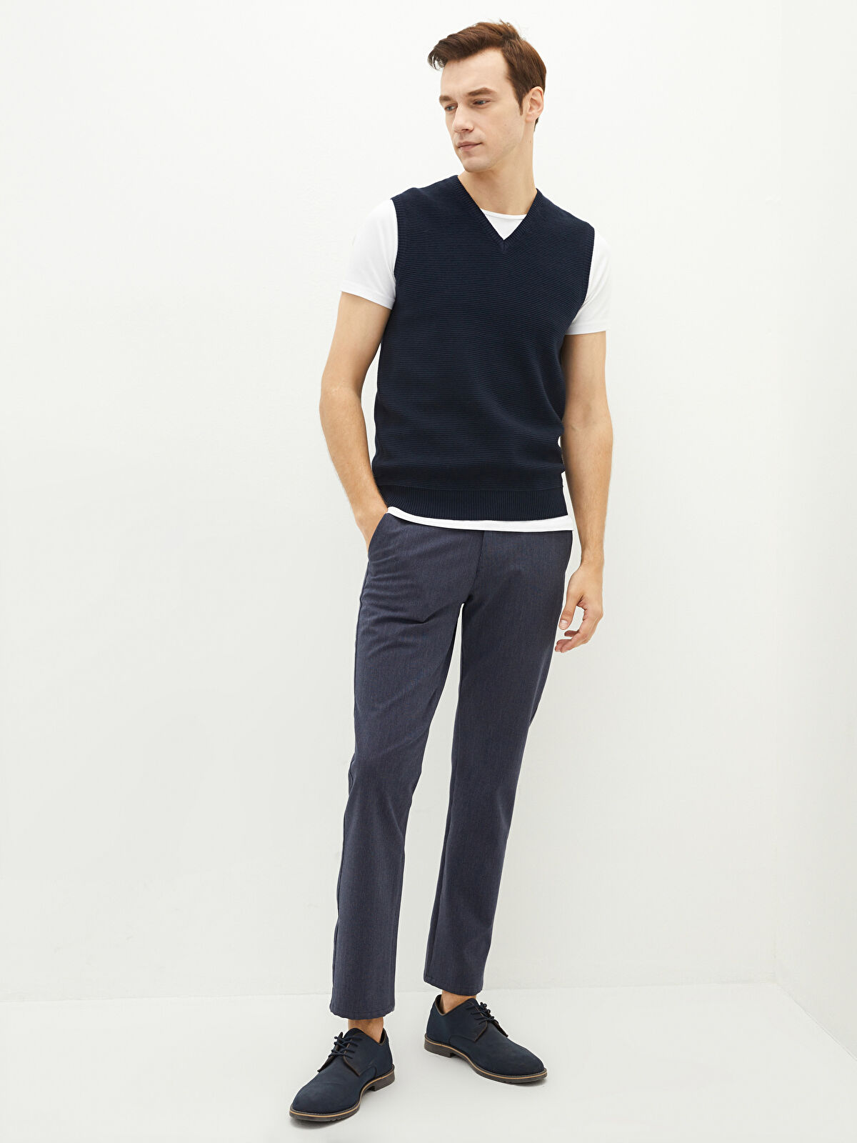 LCW CLASSIC Standart Kalıp Dokulu Erkek Pantolon