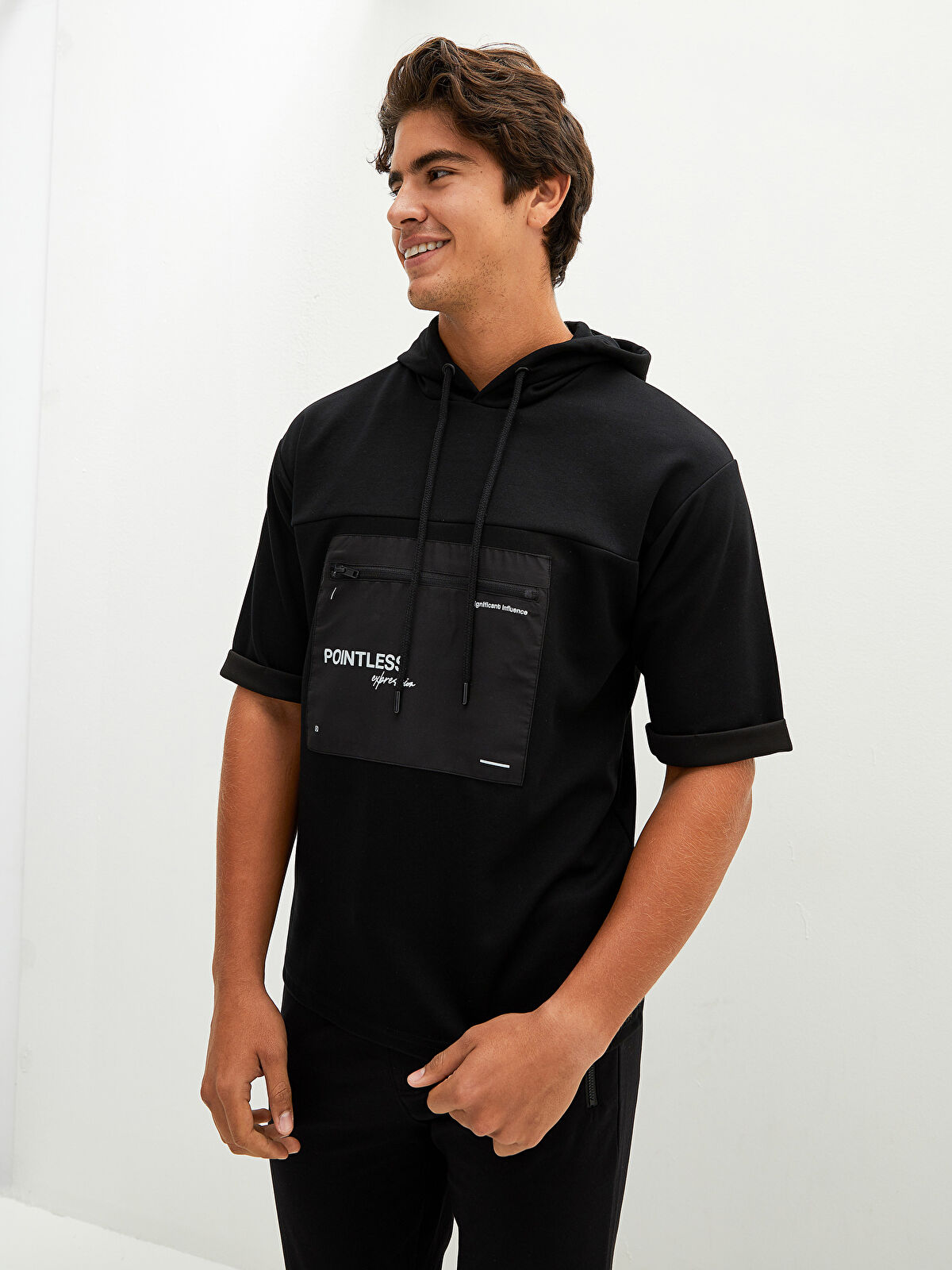 LCW CASUAL Kapüşonlu Kısa Kollu Baskılı Erkek Sweatshirt