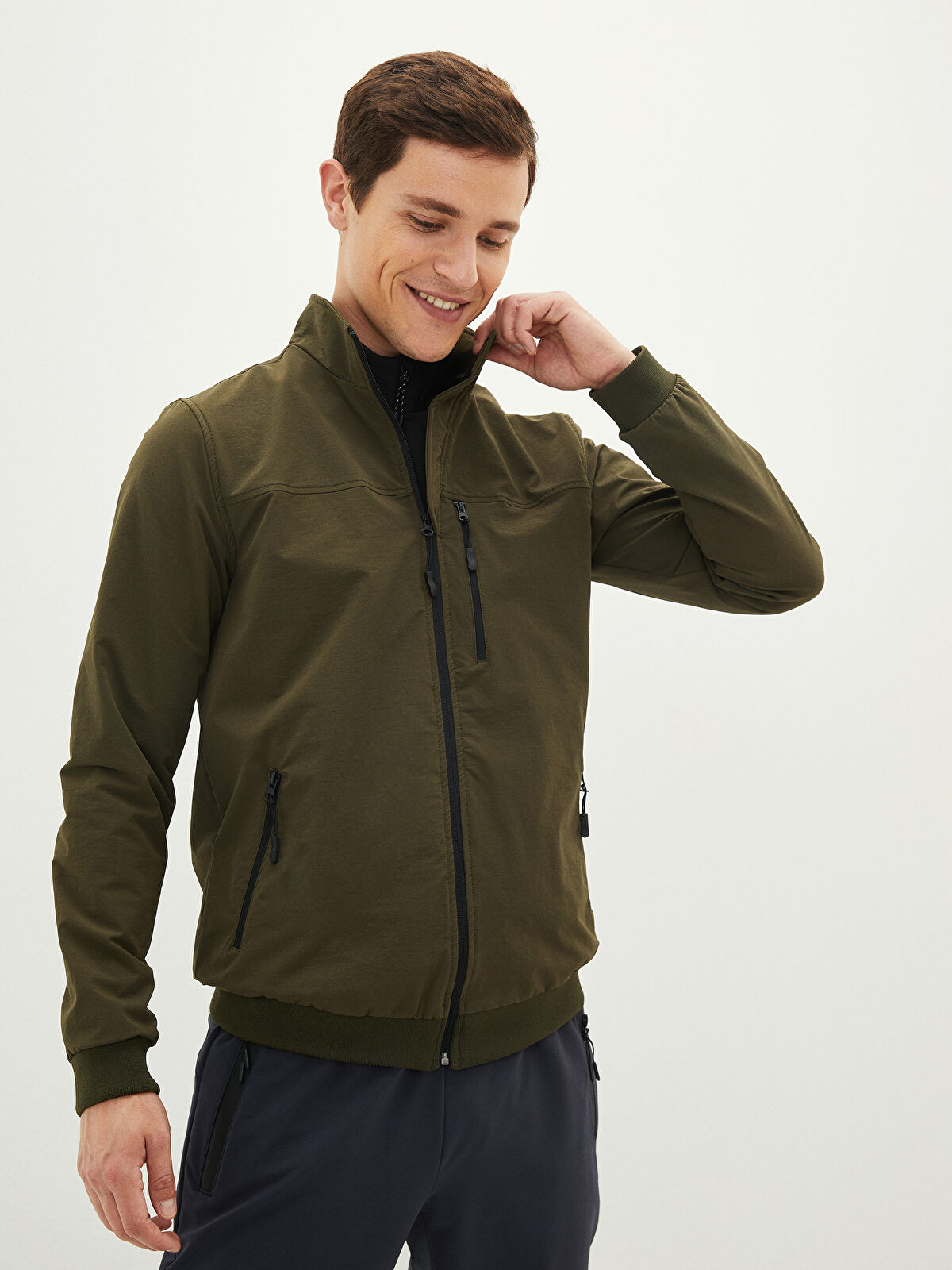 Outdoor Standart Kalıp Dik Yaka İnce Erkek Mont