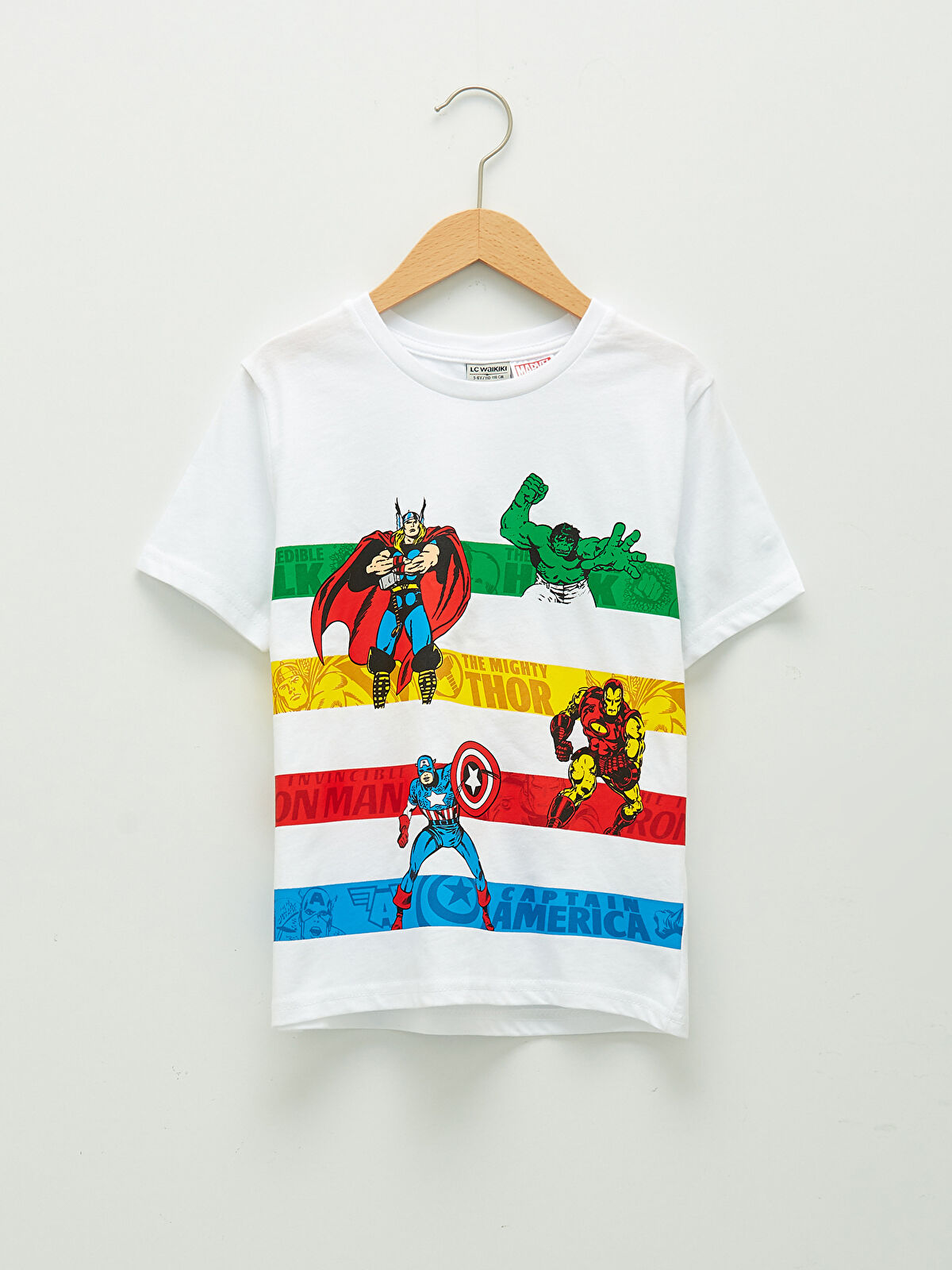 Bisiklet Yaka Avengers Baskılı Kısa Kollu Erkek Çocuk Tişört