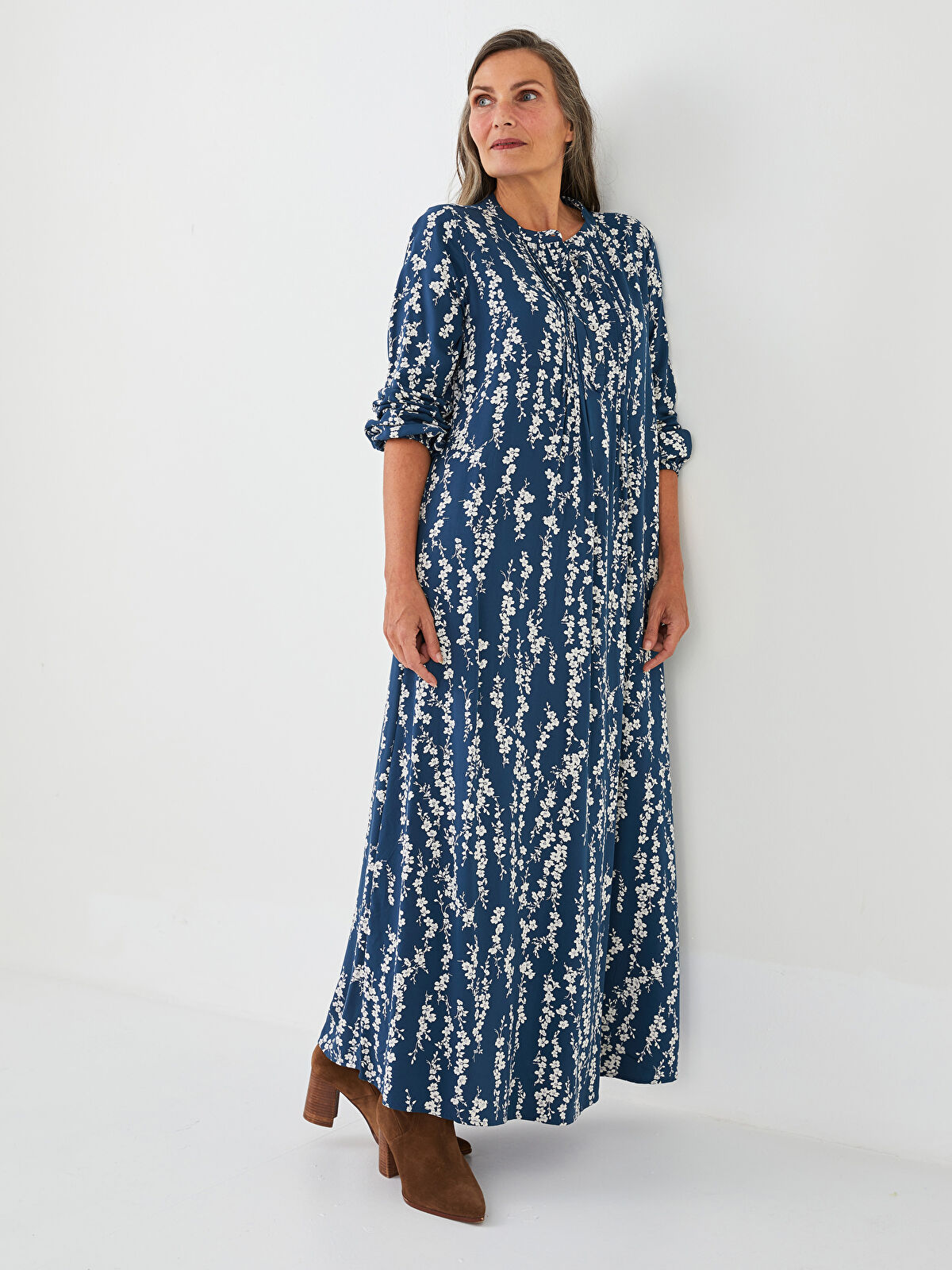 LCW GRACE Hakim Yaka Desenli Uzun Kollu A Kesim Belmando Kumaş Kadın Elbise LCW GRACE Hakim Yaka Desenli Uzun Kollu A Kesim Belmando Kumaş Kadın Elbise