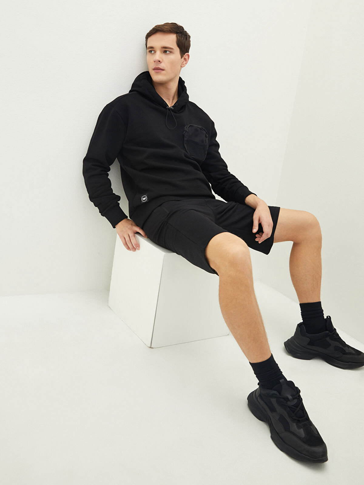 LCW CASUAL Kapüşonlu Uzun Kollu Basic Kalın Erkek Sweatshirt LCW CASUAL Kapüşonlu Uzun Kollu Basic Kalın Erkek Sweatshirt