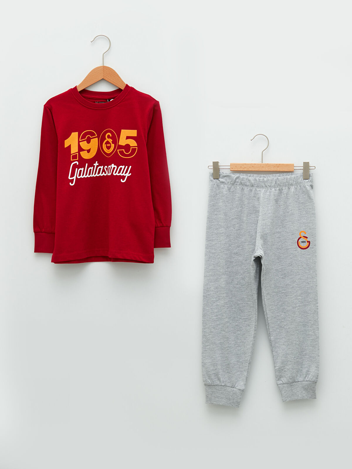 Bisiklet Yaka Galatasaray Baskılı Uzun Kollu Erkek Çocuk Taraftar Pijama Takımı