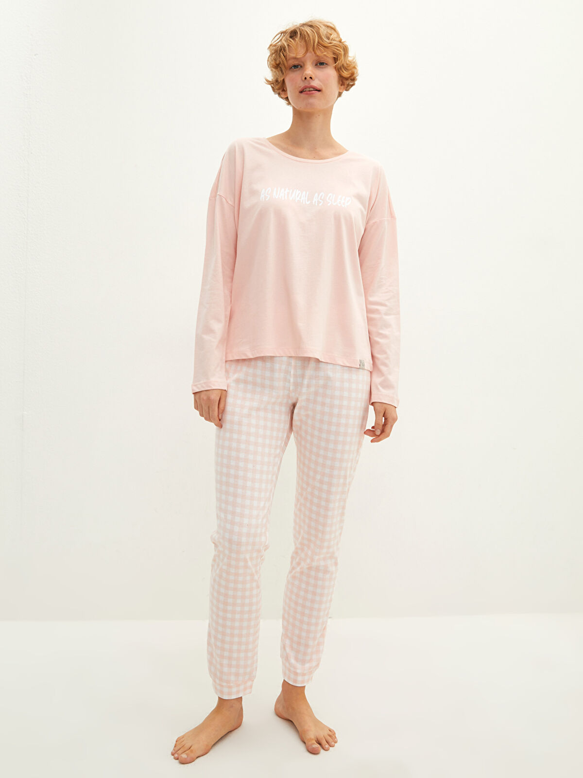 LCW GREEN Bisiklet Yaka Desenli Uzun Kollu Organik Pamuklu Kadın Pijama Takımı LCW GREEN Bisiklet Yaka Desenli Uzun Kollu Organik Pamuklu Kadın Pijama Takımı