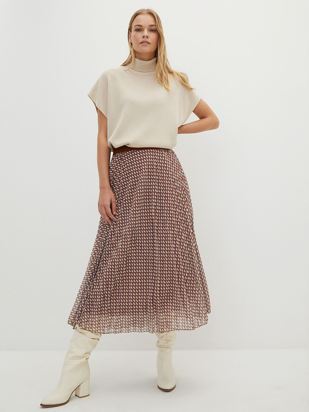 LCW CLASSIC Beli Lastikli Desenli Şifon Kumaş Kadın Pileli Etek