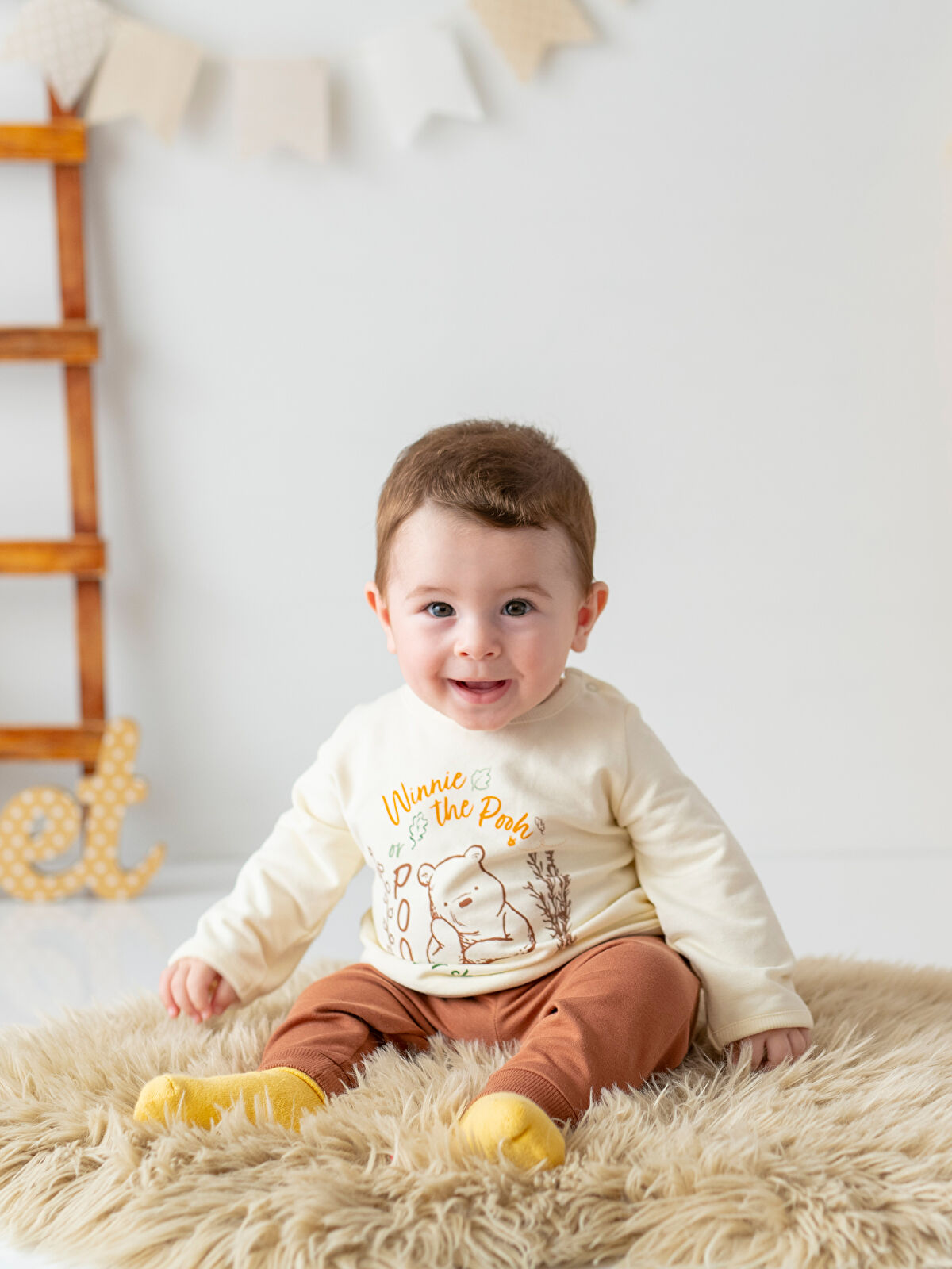LCW GREEN Bisiklet Yaka Uzun Kollu Winnie the Pooh Baskılı Organik Pamuklu Erkek Bebek Sweatshirt ve Jogger Pantolon 2'li Takım LCW GREEN Bisiklet Yaka Uzun Kollu Winnie the Pooh Baskılı Organik Pamuklu Erkek Bebek Sweatshirt ve Jogger Pantolon 2'li Takım