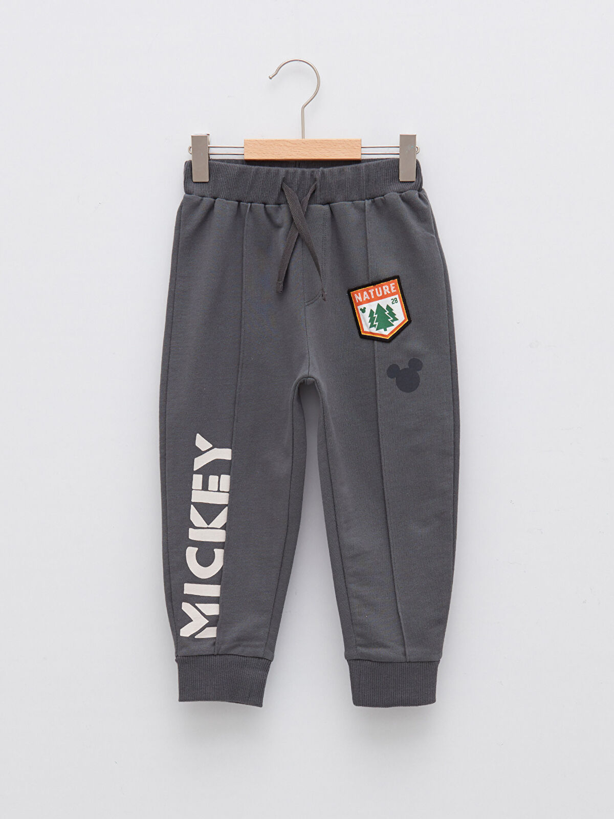 Beli Lastikli Mickey Mouse Baskılı Erkek Bebek Jogger Eşofman Alt Beli Lastikli Mickey Mouse Baskılı Erkek Bebek Jogger Eşofman Alt