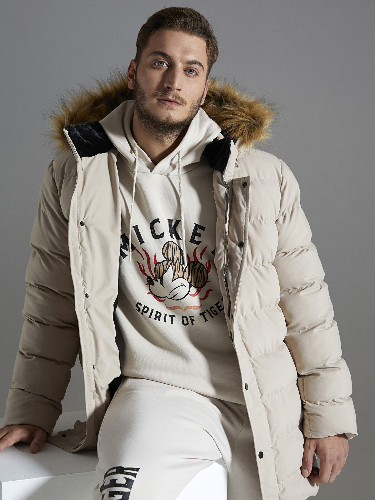 X-SIDE x Berkay Yuvakuran Erkek Mont - Standart Kalıp Kapüşonlu