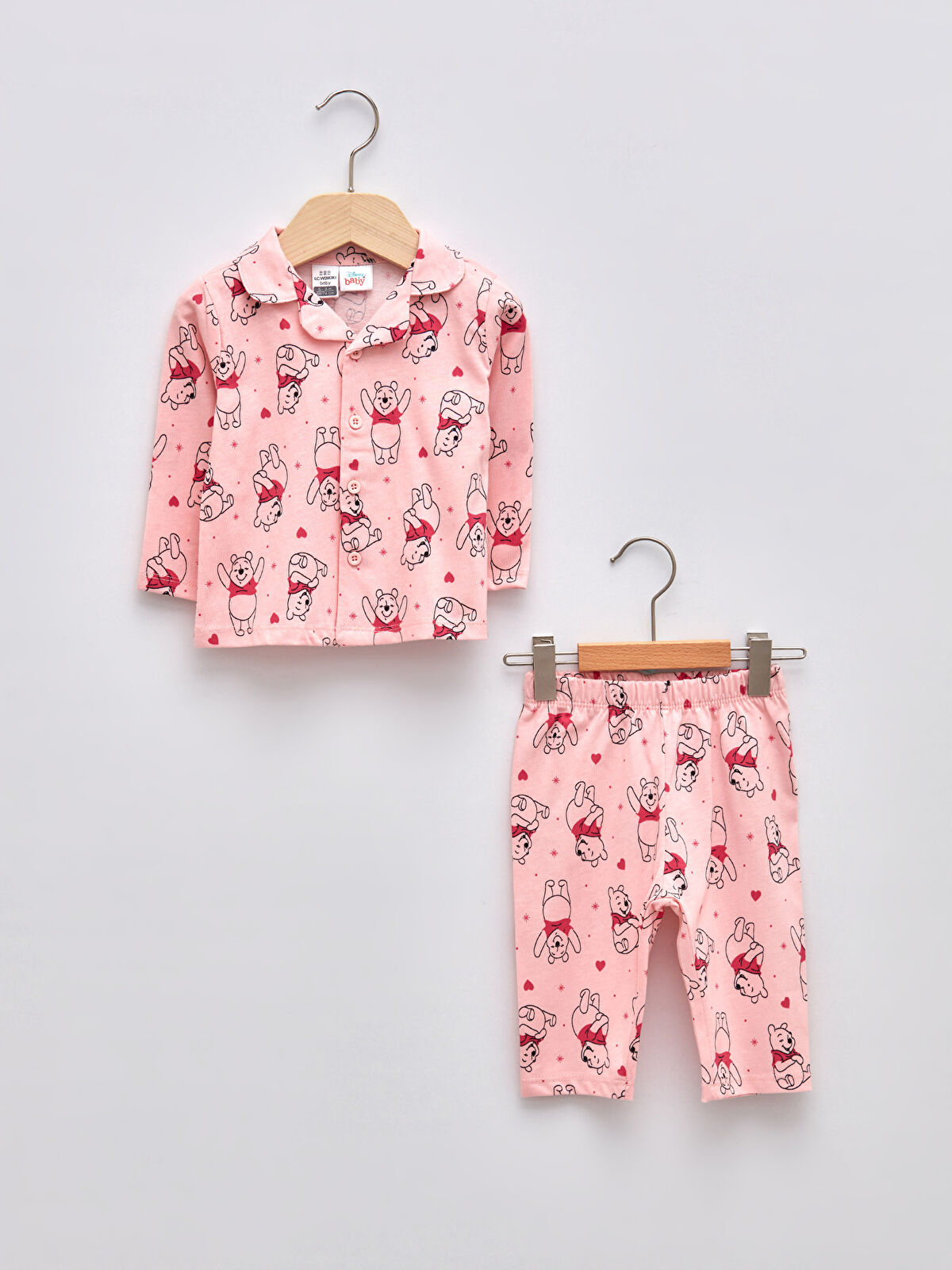 Uzun Kollu Winnie the Pooh Baskılı Kız Bebek Pijama Takımı