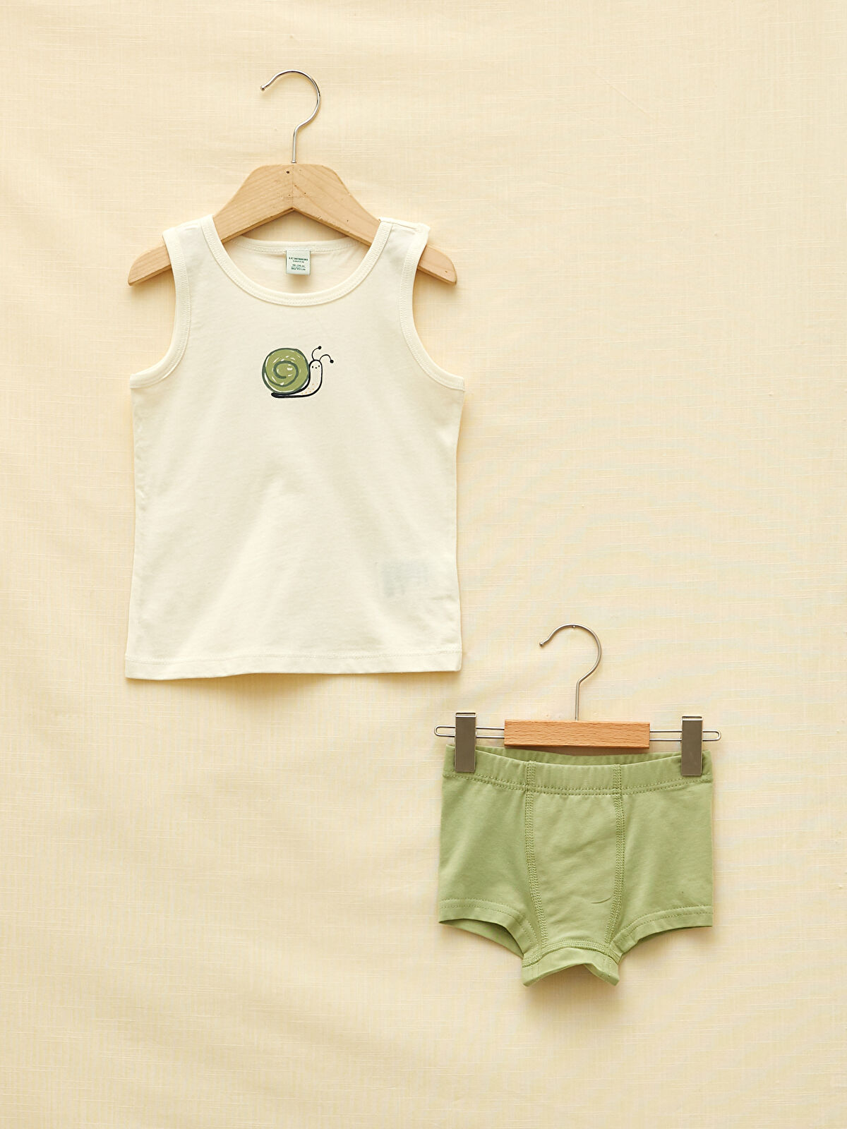 LCW GREEN Bisiklet Yaka Organik Pamuklu Erkek Bebek Atlet ve Boxer 2'li Takım LCW GREEN Bisiklet Yaka Organik Pamuklu Erkek Bebek Atlet ve Boxer 2'li Takım