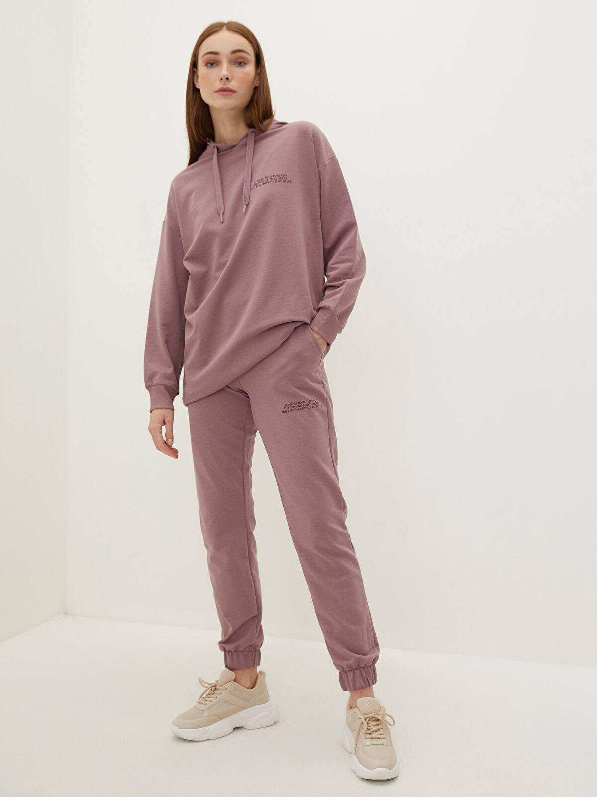 MODEST Beli Lastikli Baskılı Cep Detaylı Kadın Jogger Eşofman Altı