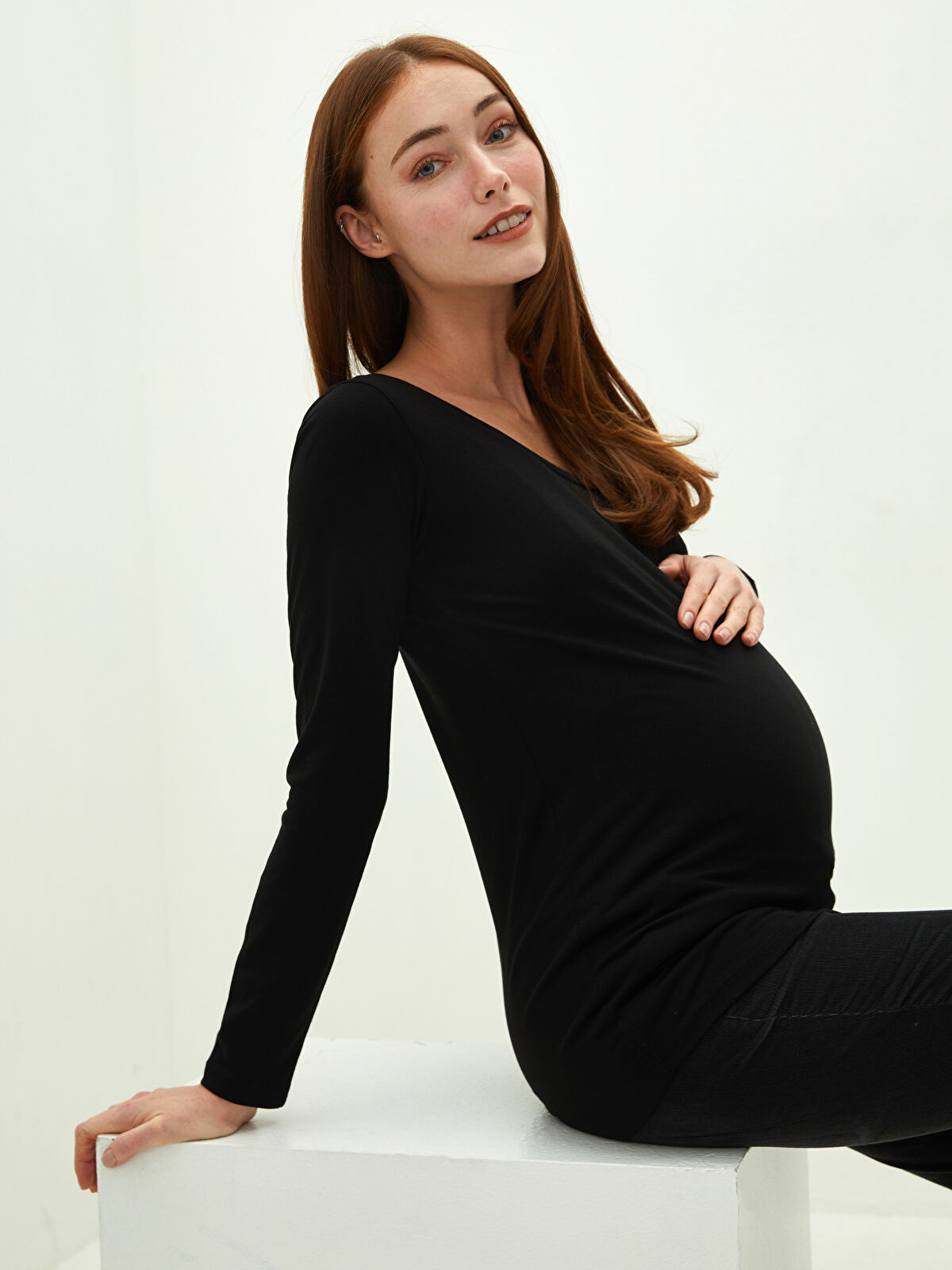 Kayık Yaka Düz Uzun Kollu Hamile Tişört